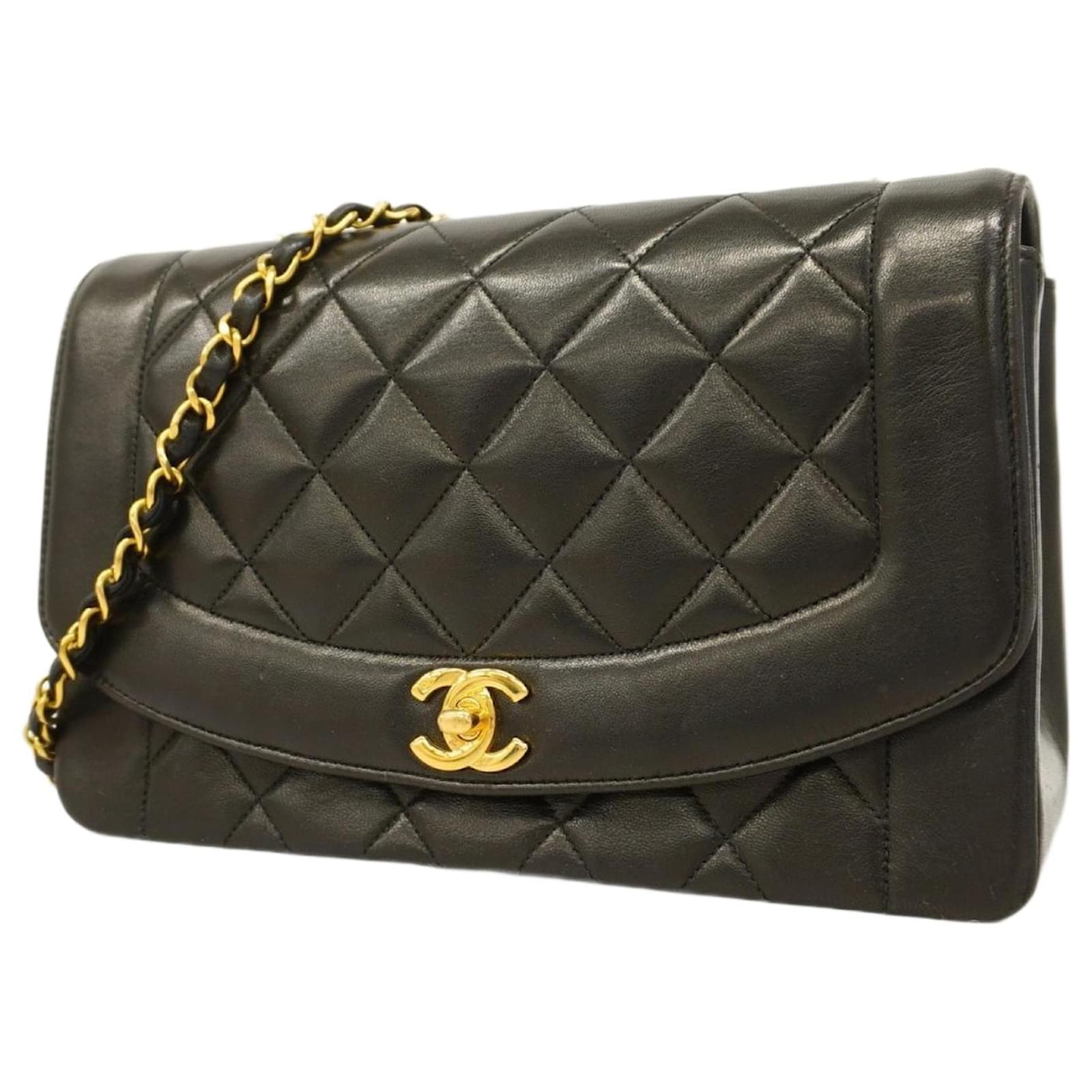Chanel Diana Black Leather ref.1733206 - Joli Closet