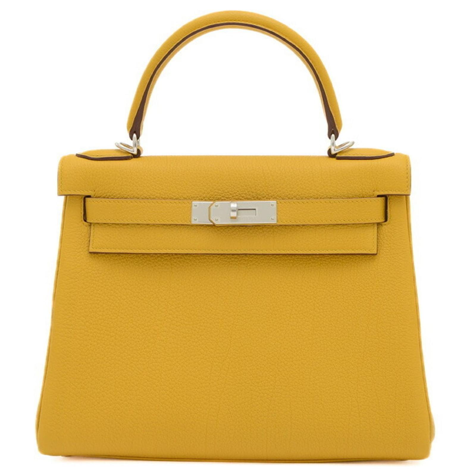 Hermès Kelly 28 Yellow Leather ref.1747737 - Joli Closet