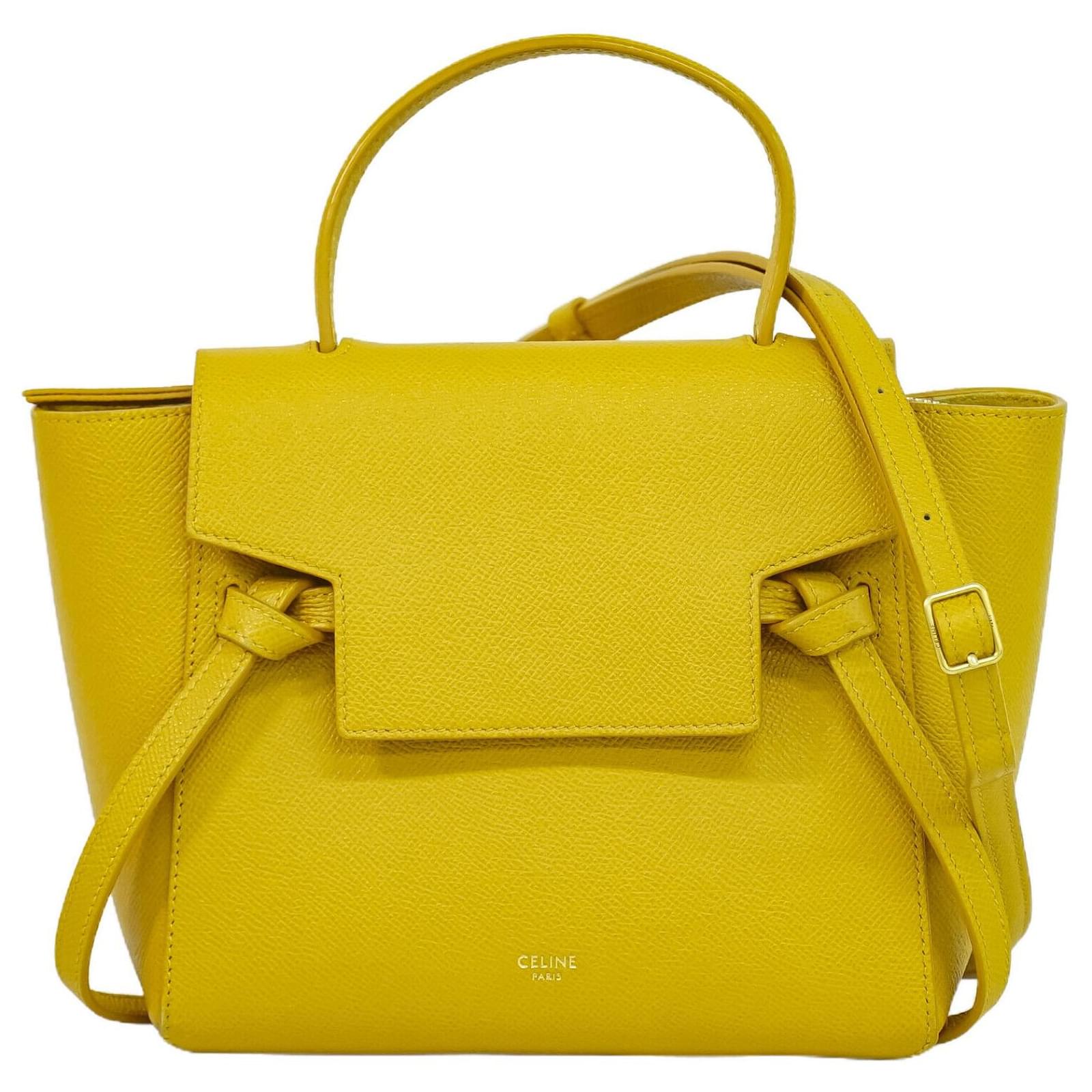 Céline Yellow Leather ref.1752903 - Joli Closet
