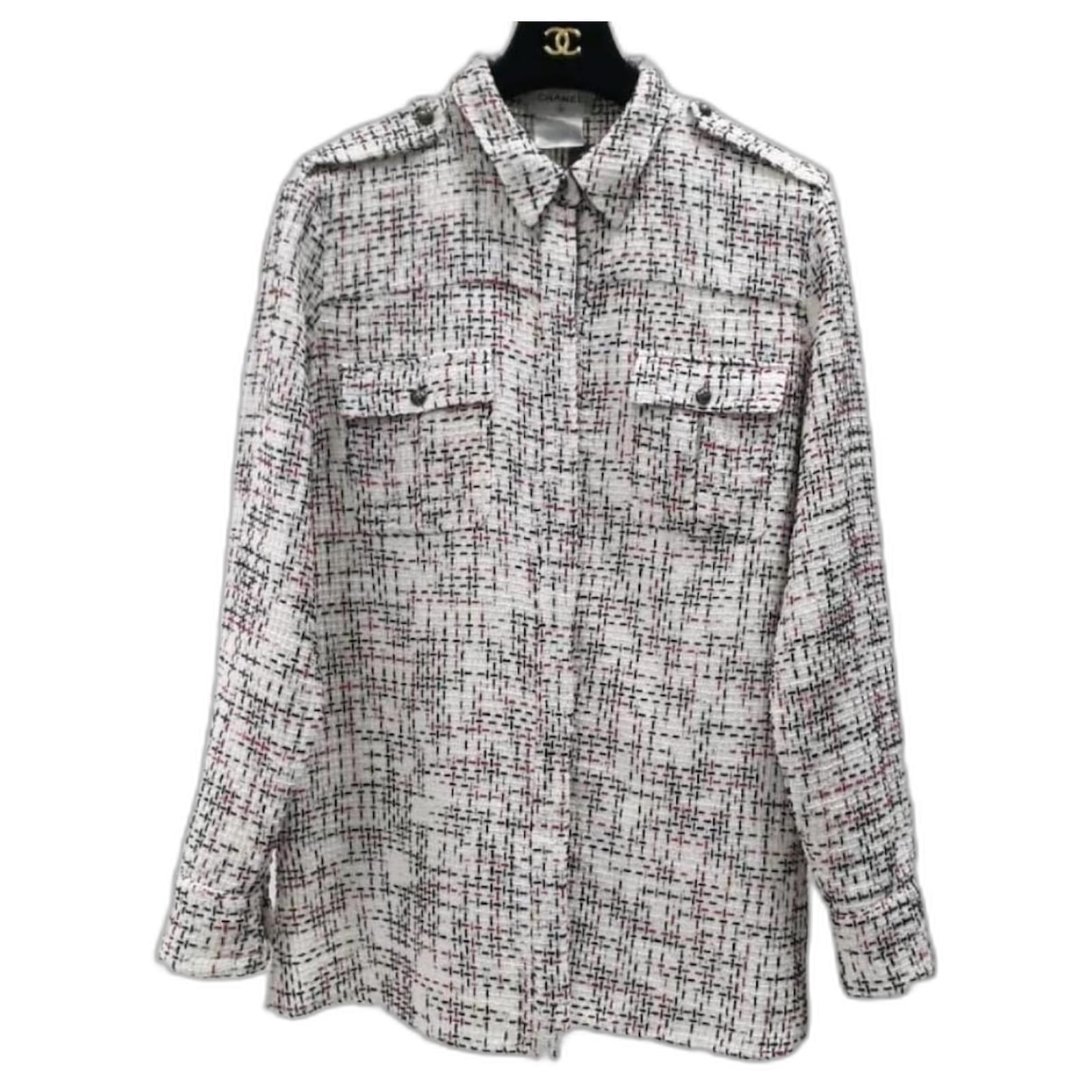 CHANEL Tweed Shirt Sz.46 Multiple colors ref.1759757 - Joli Closet