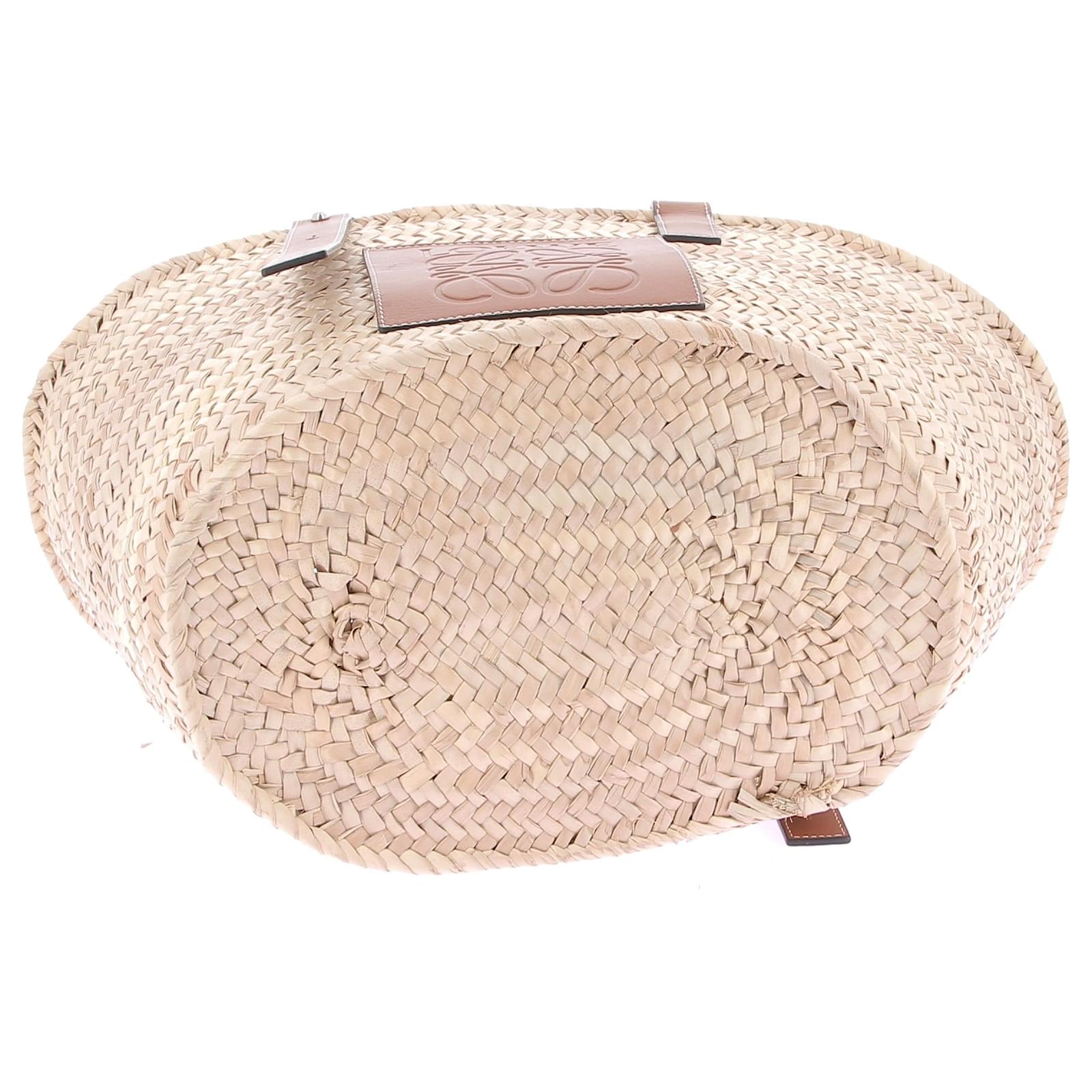 LOEWE Handbags T. Wicker Beige ref.1778357 - Joli Closet