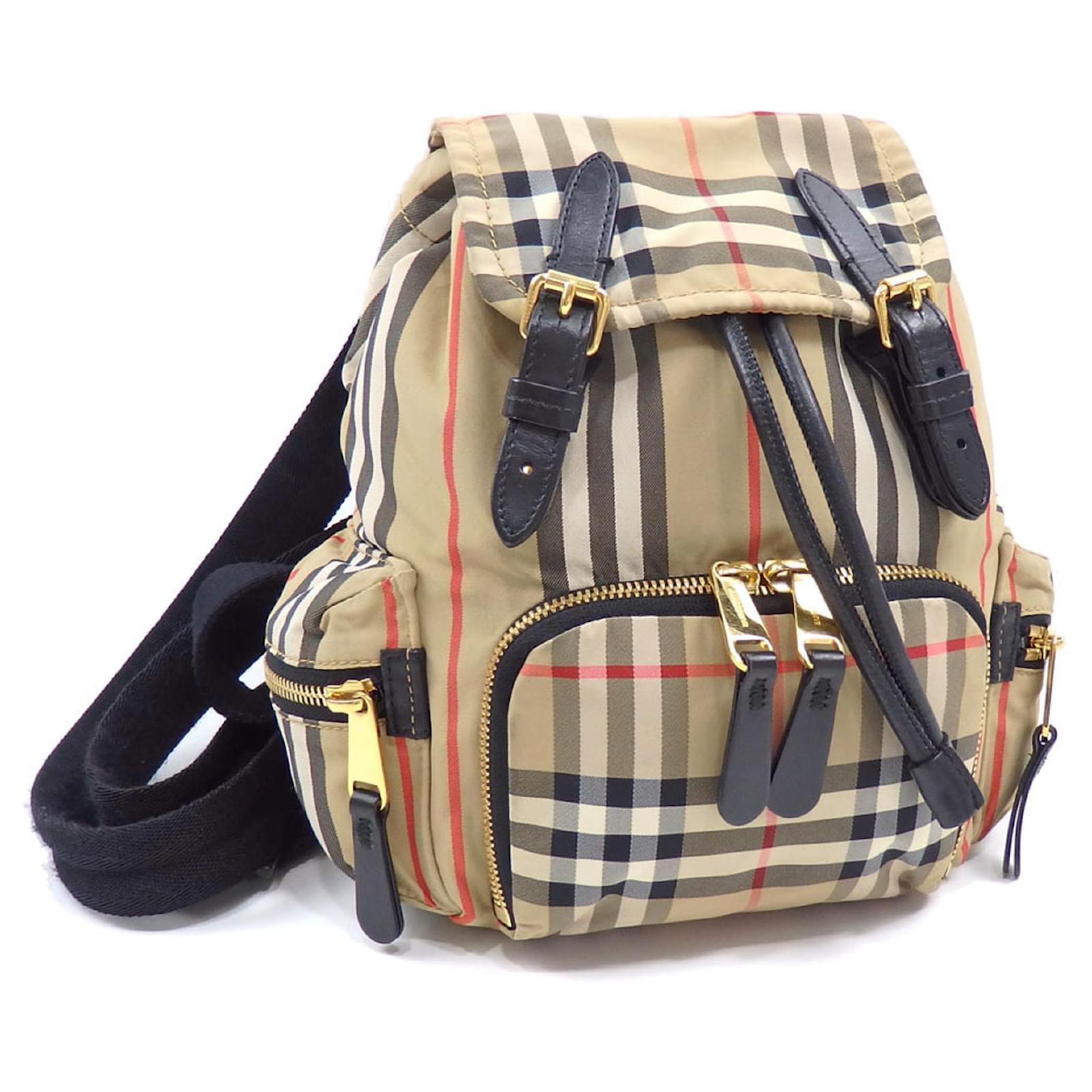 Burberry Archive Beige Nylon Leather Backpack ref.1785013 - Joli Closet
