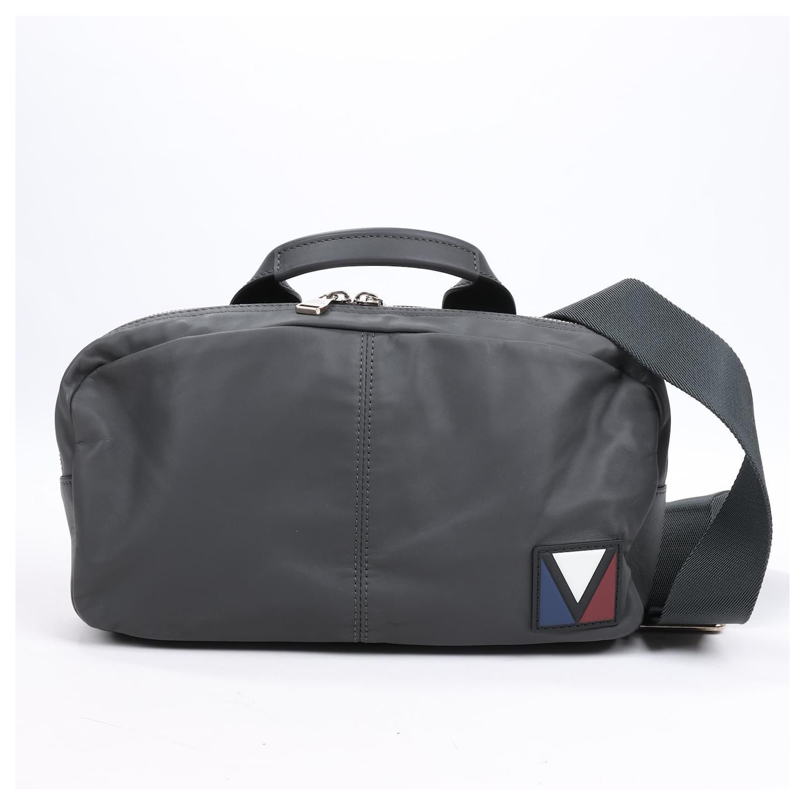 Louis Vuitton V line Fast Crossbody Bag in Black M50445 Leather ref ...