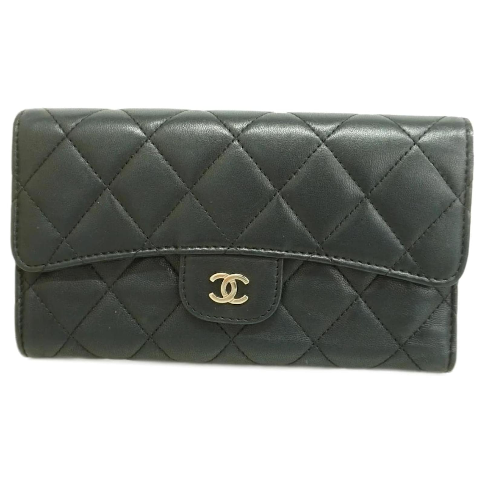 Chanel Tri-fold Long Wallet in Black Lambskin Leather ref.1790778 ...