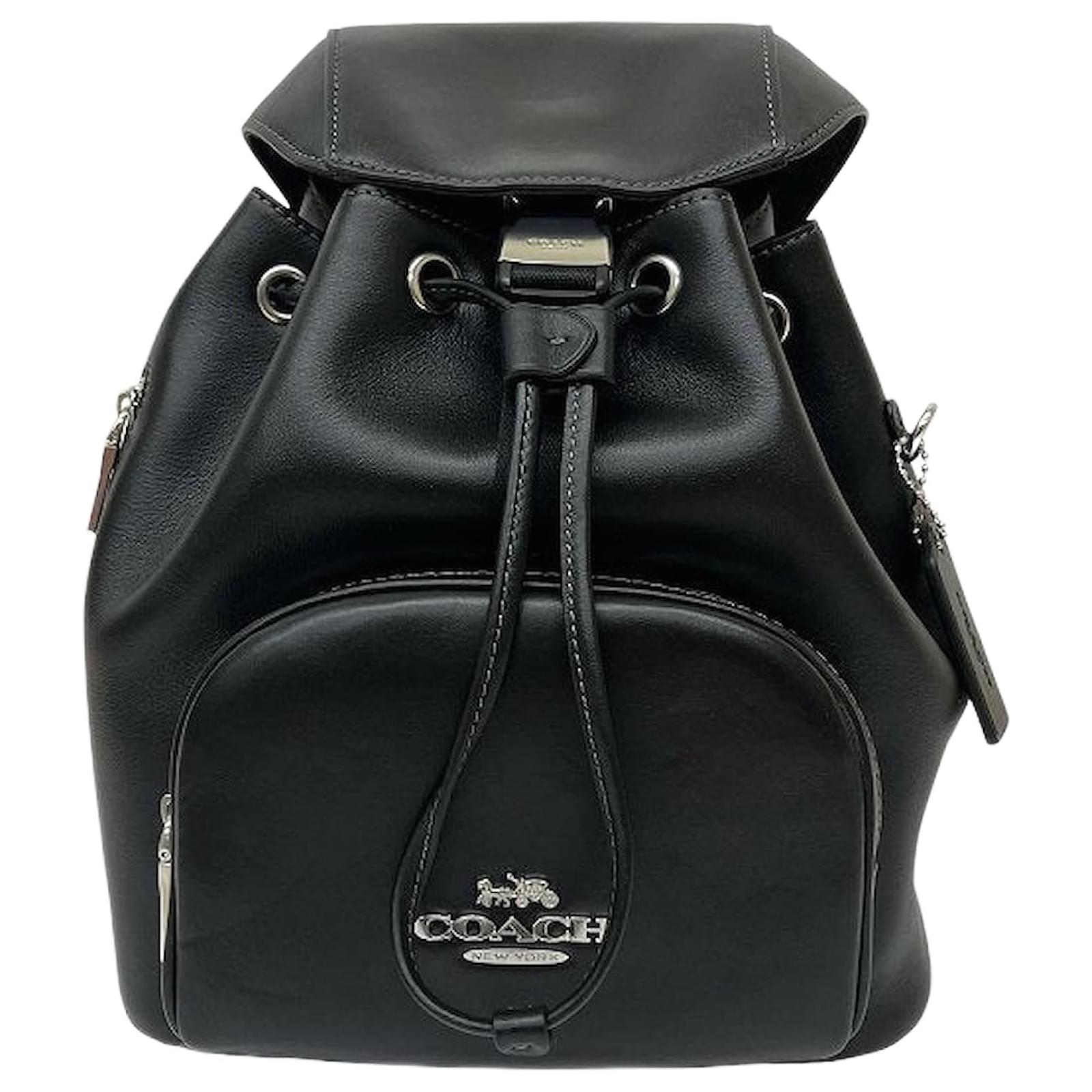 Coach Leather Pace Backpack CR100 Black ref.1803198 - Joli Closet