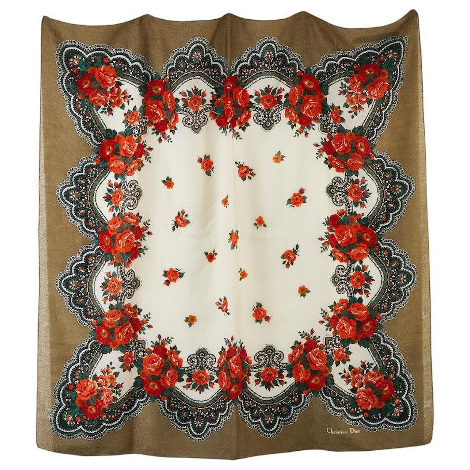 Dior Flower Motif Wool Scarf ref.1811048 - Joli Closet