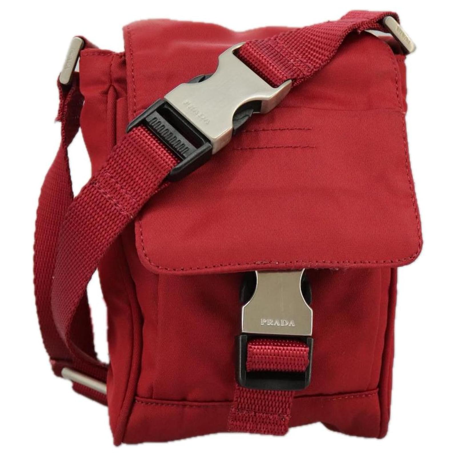 Prada Triangle Logo Red Synthetic ref.1823590 - Joli Closet