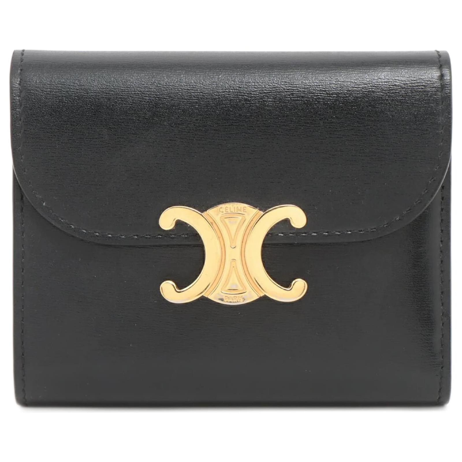 Céline Celine Triomphe Small Flap Wallet Black Leather ref.1824812 ...