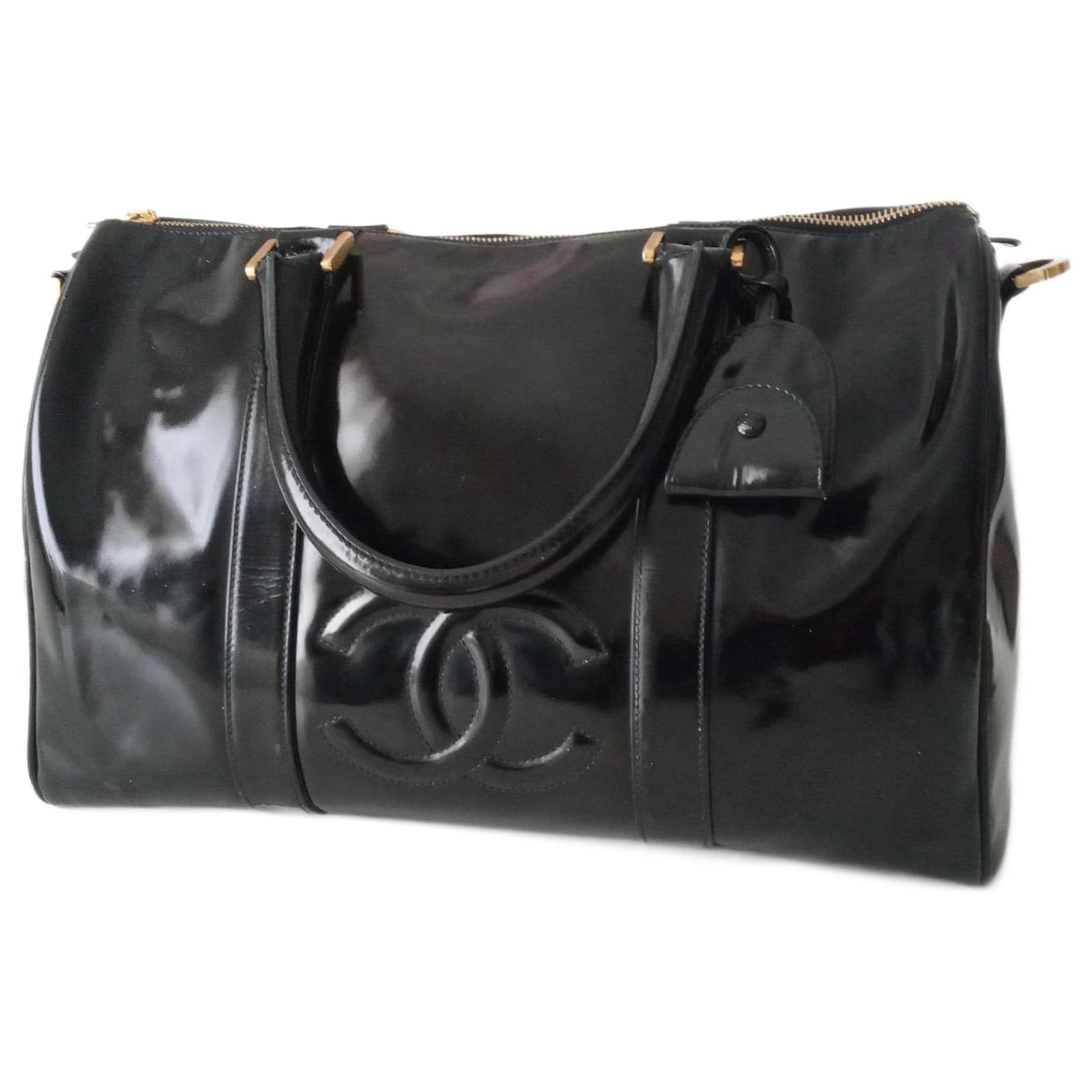 Chanel Boston bag in black patent leather ref.1834584 - Joli Closet