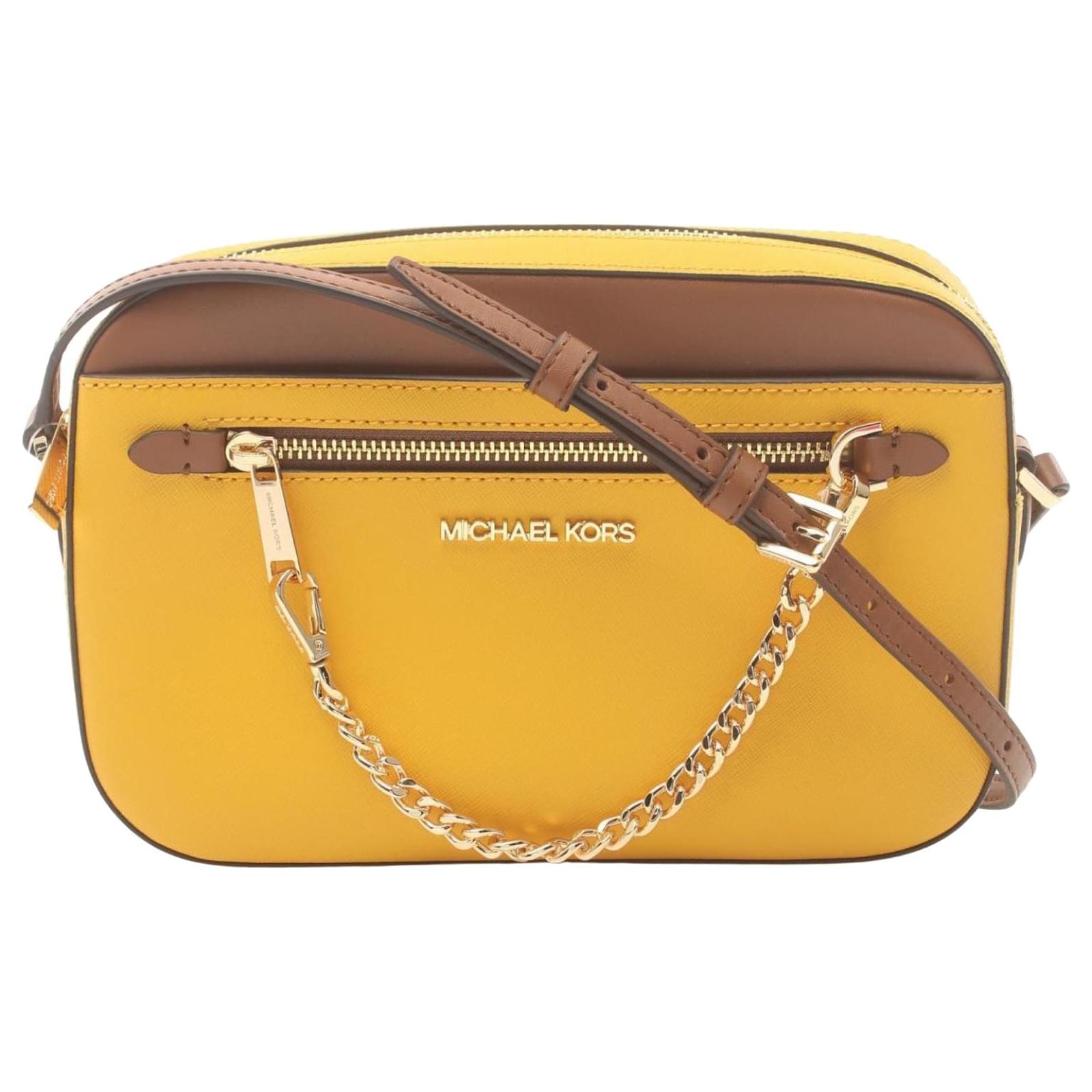 Michael Kors Jet set Yellow Leather ref.1836158 - Joli Closet