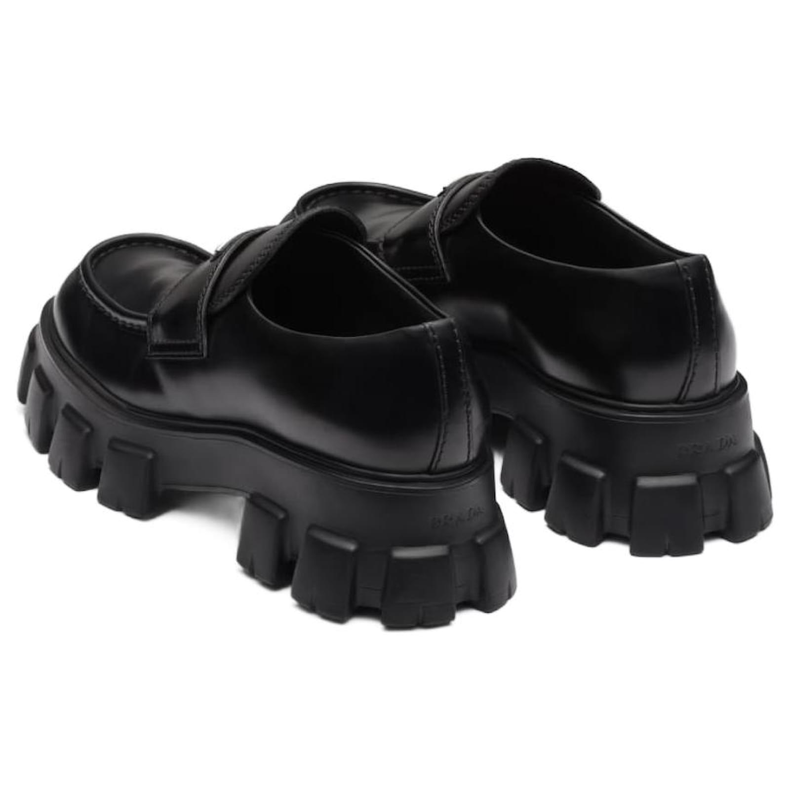 Prada Monolith loafers in black brushed leather ref.1838775 - Joli Closet