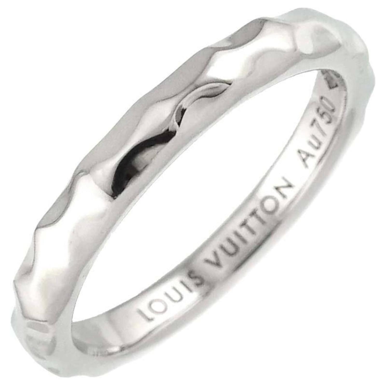 Louis vuitton wedding band store
