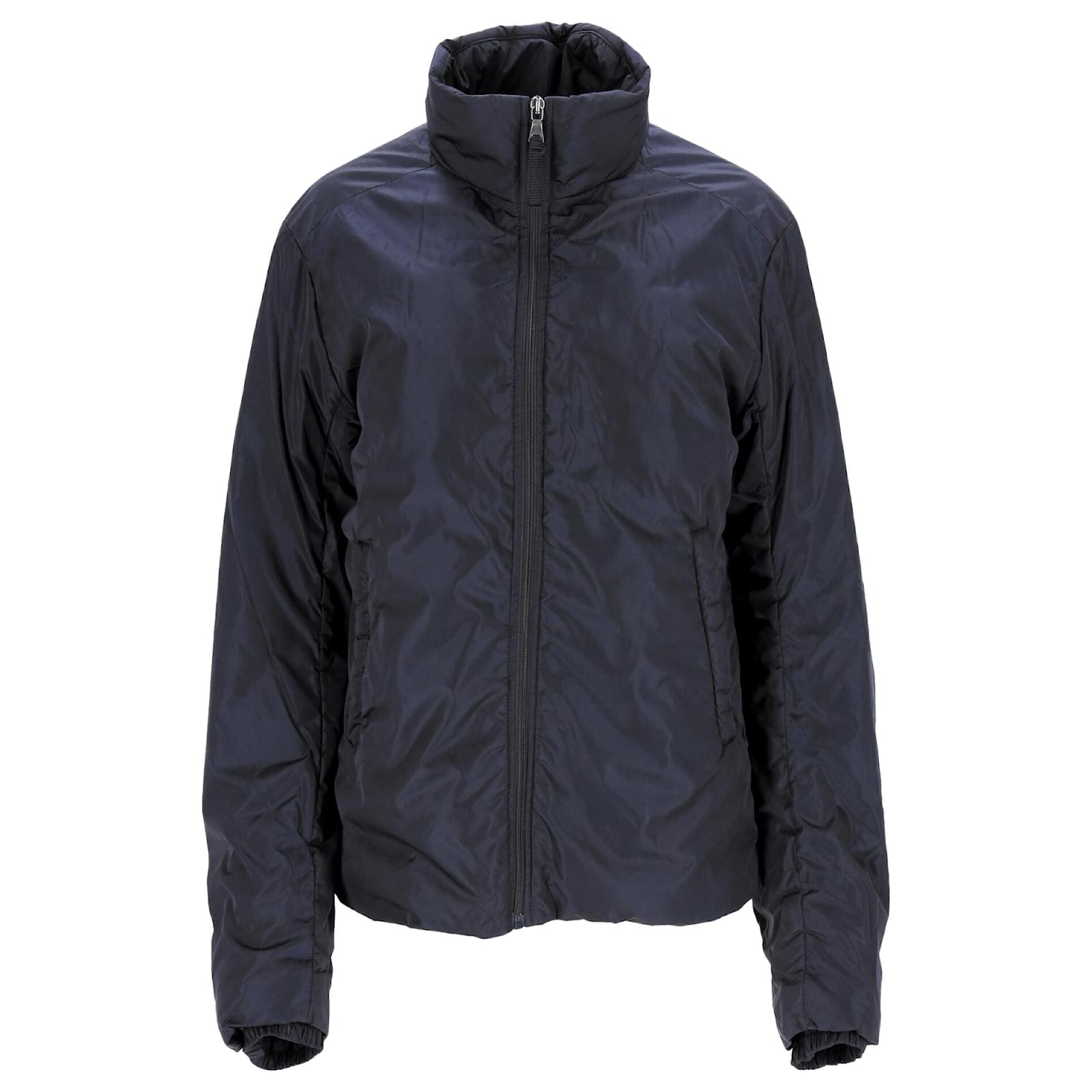 Prada Padded Down Jacket in Navy Blue Nylon ref.1849146 - Joli Closet