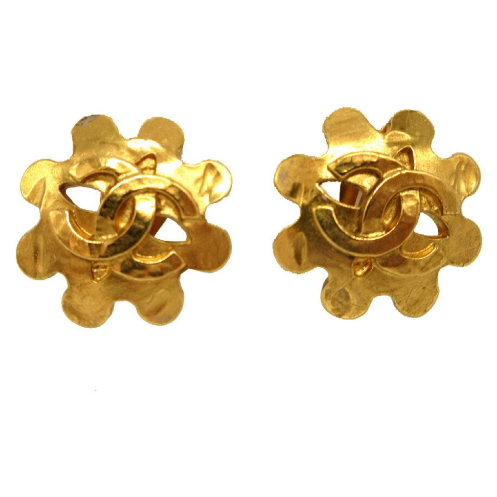 Chanel Coco Mark Golden Gold-plated ref.1853789 - Joli Closet