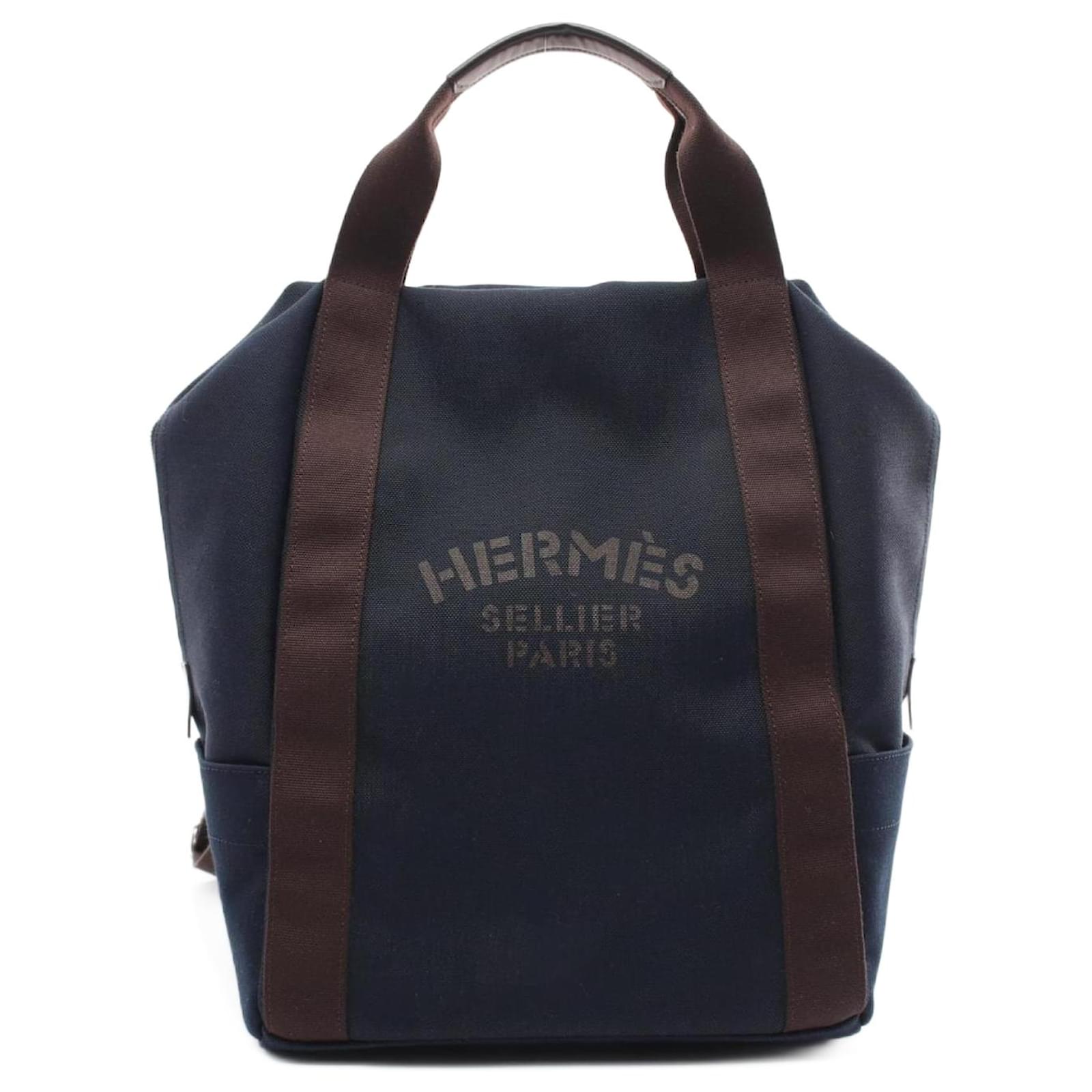 Hermès Hermes Leather Backpack Brown Navy blue ref.1857473 - Joli Closet