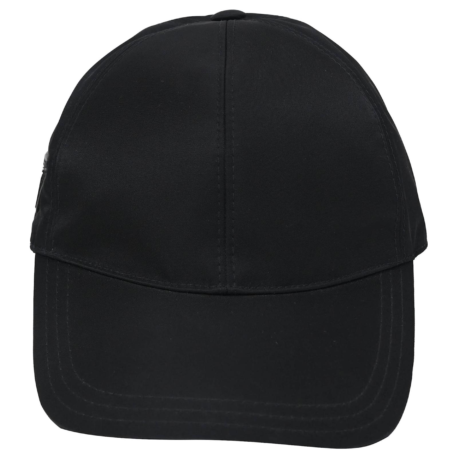 Prada Re-Nylon Baseball Cap in Black Nylon ref.1858657 - Joli Closet