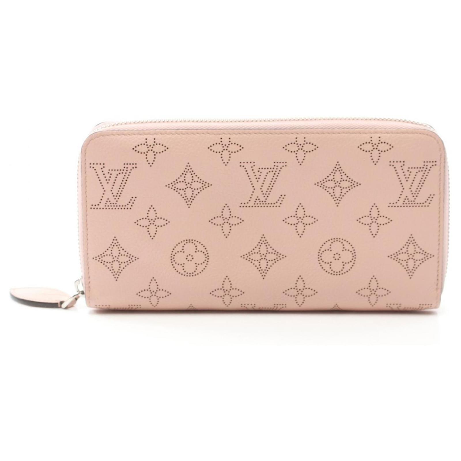 Louis Vuitton Pink Leather Long Wallet ref.1862001 - Joli Closet