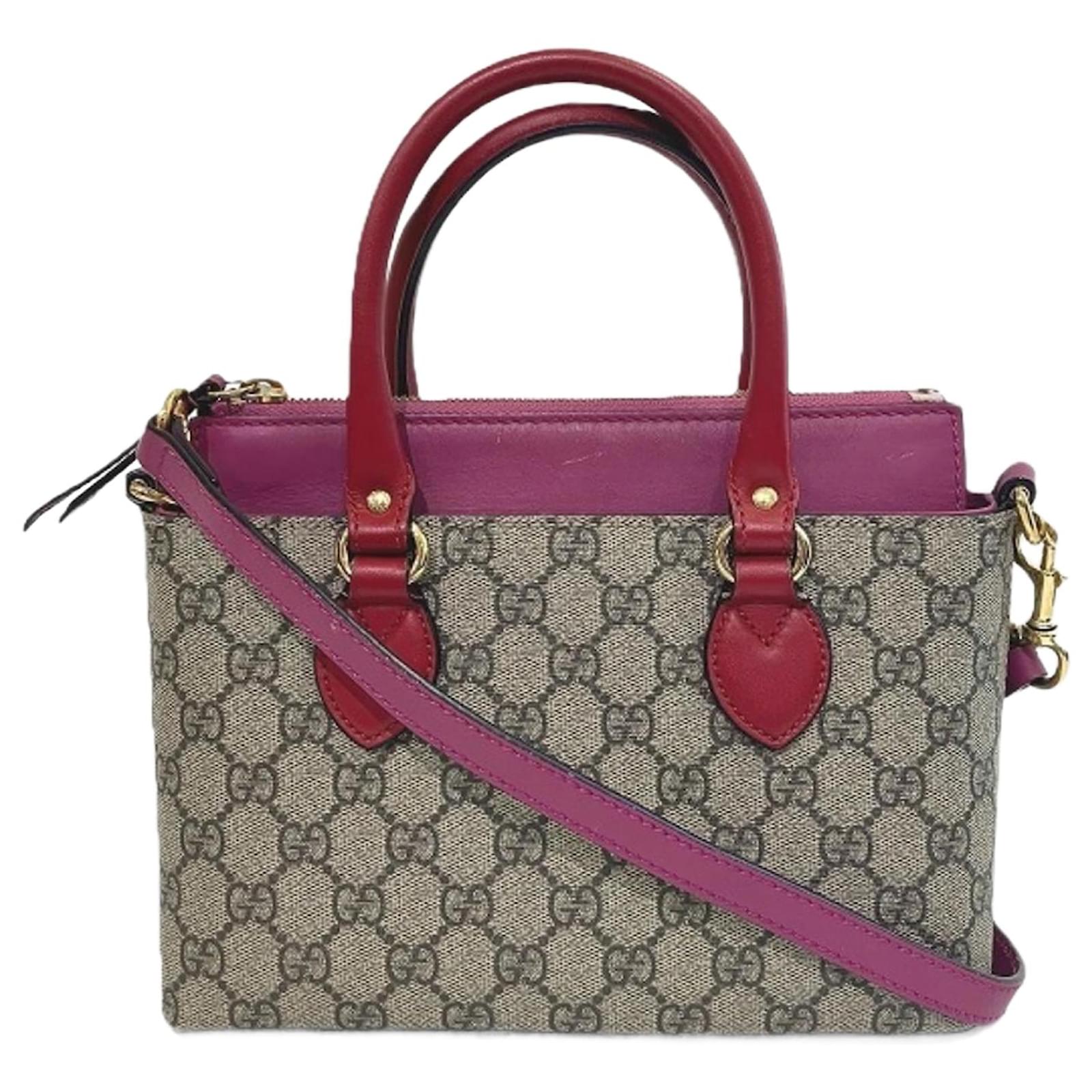Gucci GG Supreme Handbag Pink Leather Cloth ref.1869894 - Joli Closet
