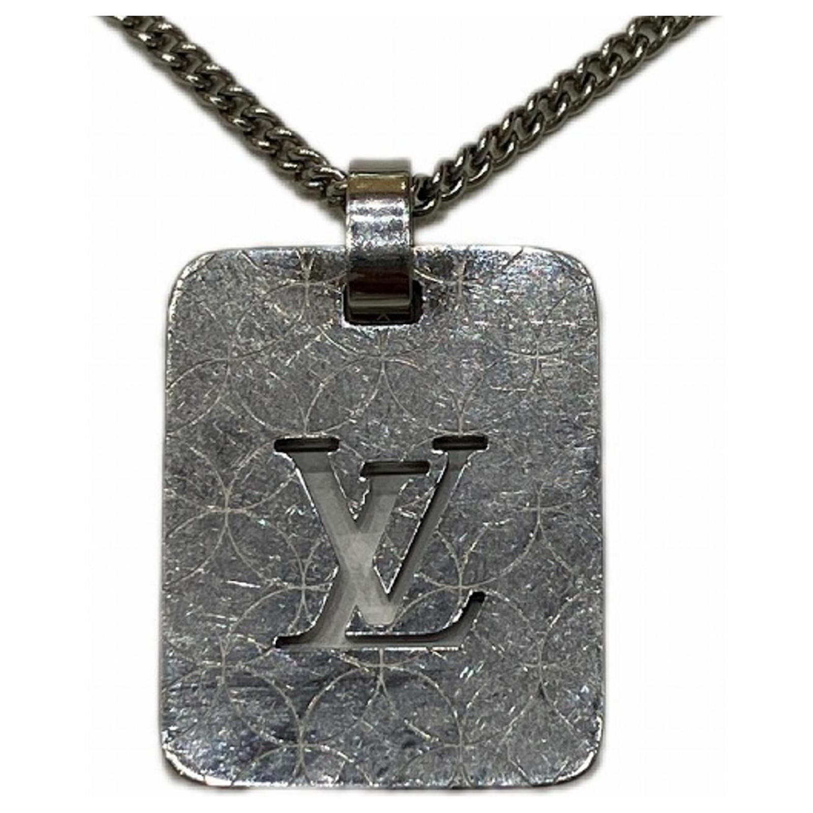 Louis Vuitton Anhanger Champs Elysees PM Halskette Silber Metall ref.1870690 Joli Closet