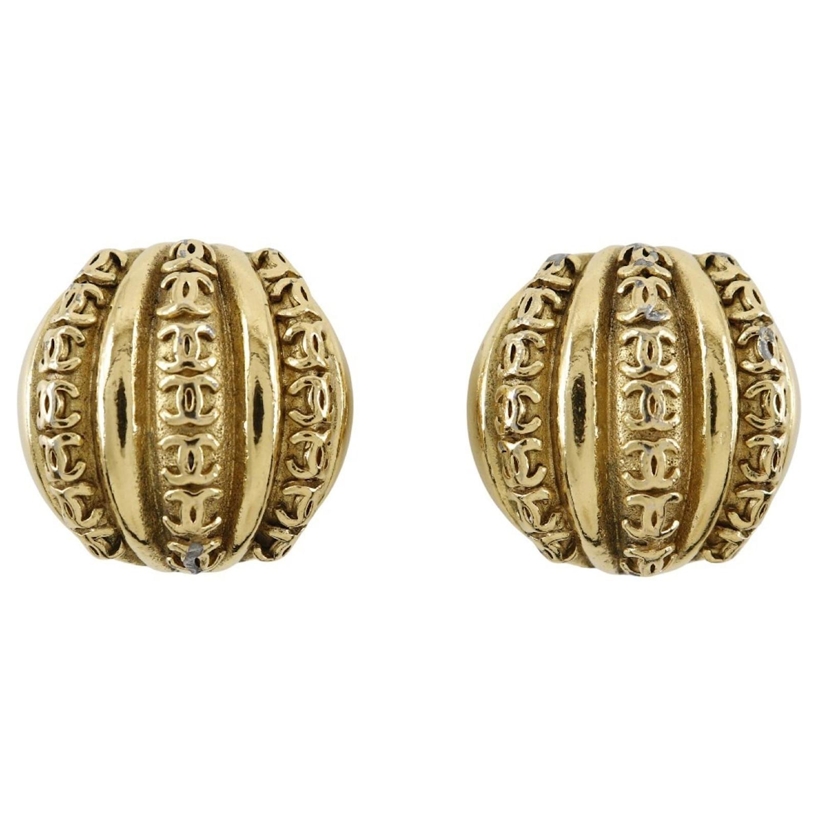 Chanel Coco Mark Golden Gold-plated ref.1873024 - Joli Closet