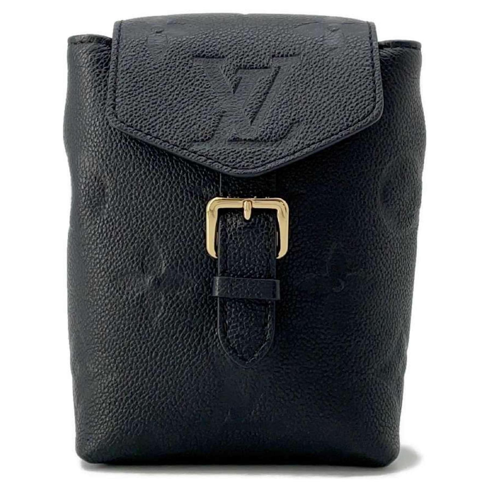Louis Vuitton Tiny Black Cloth ref.1875581 - Joli Closet