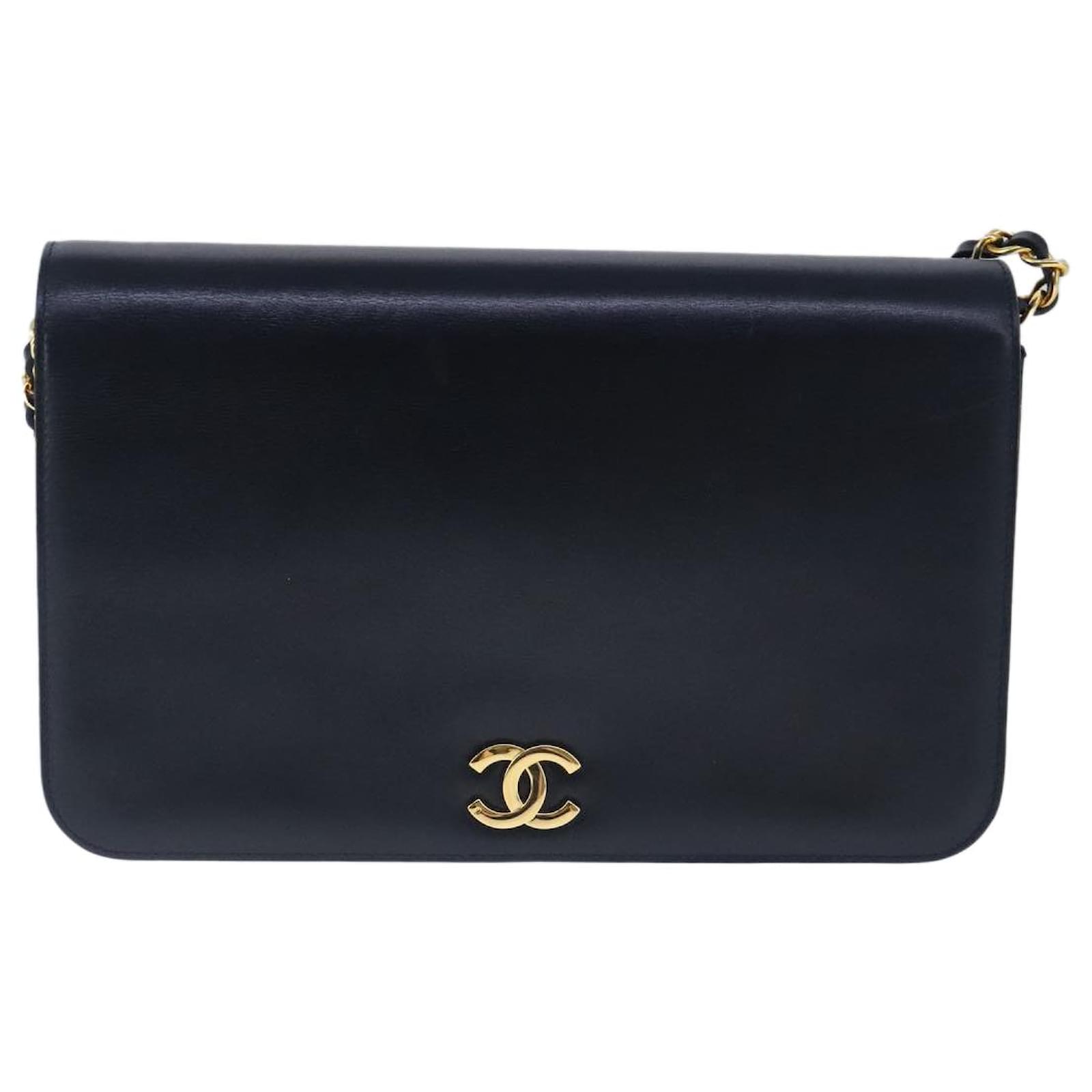 Chanel Cc Navy blue Leather ref.1880508 - Joli Closet