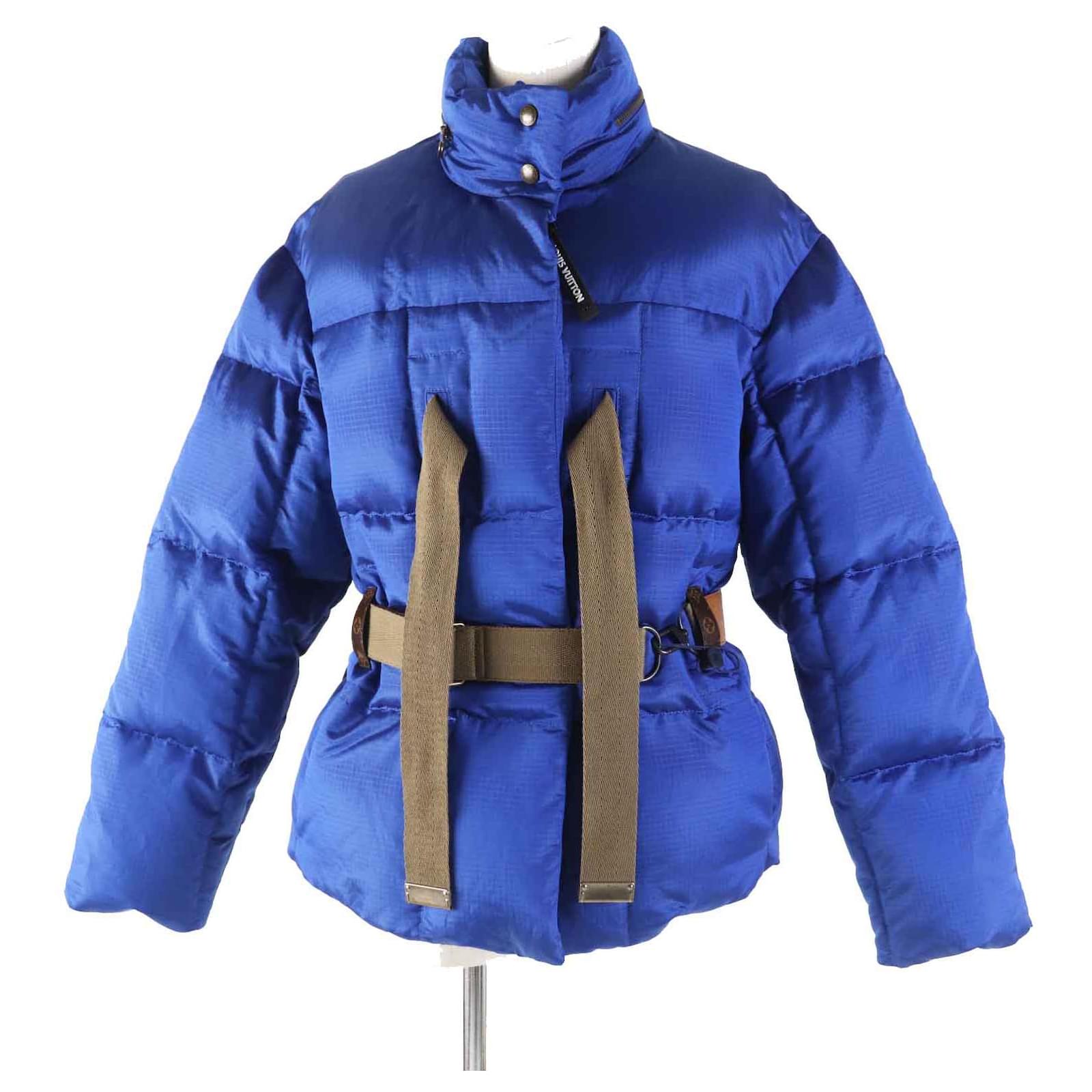 Sch reliable nes blaues Schmetterlinge