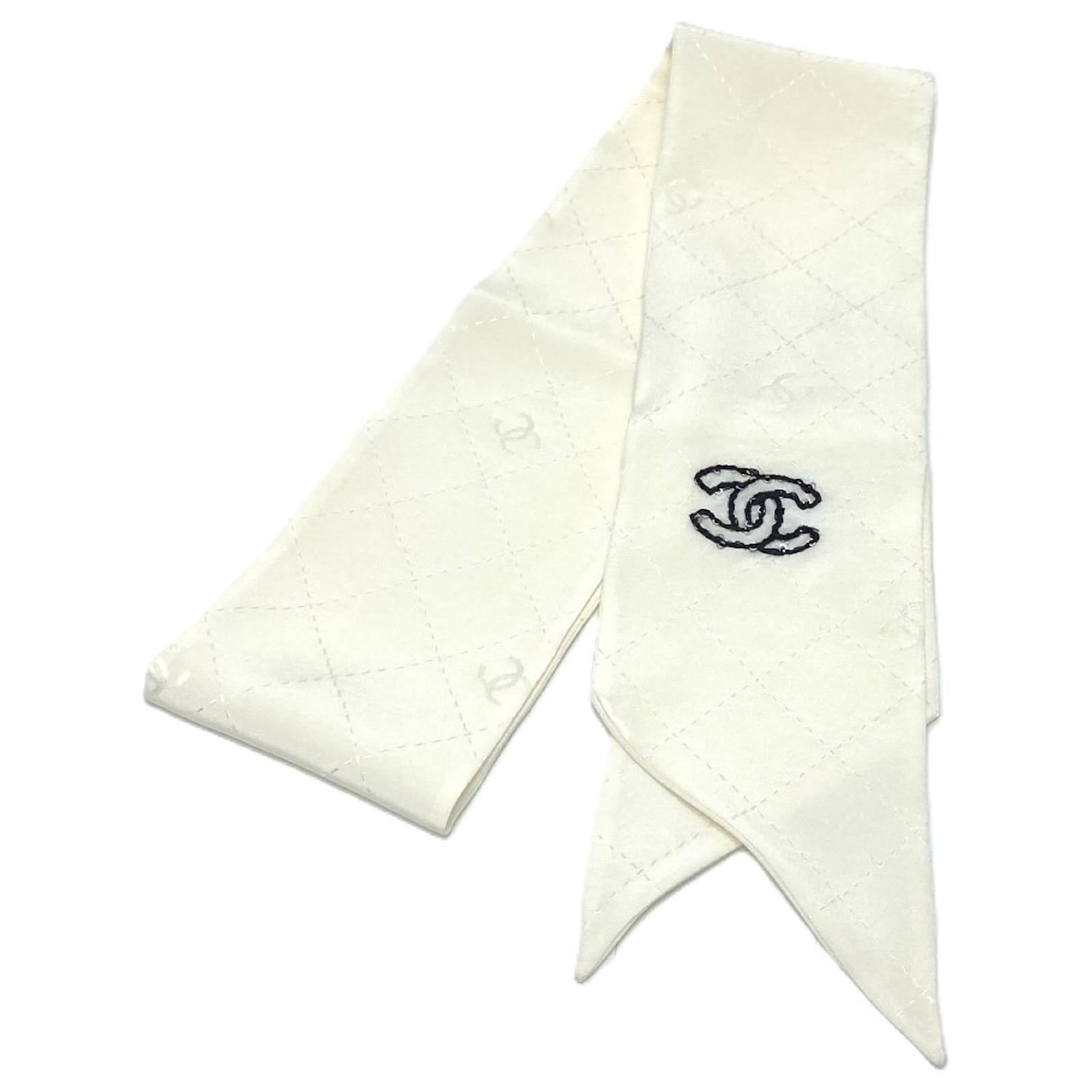 Chanel Coco Mark Matelasse Bandeau Scarf Black White Silk ref.1887113 ...