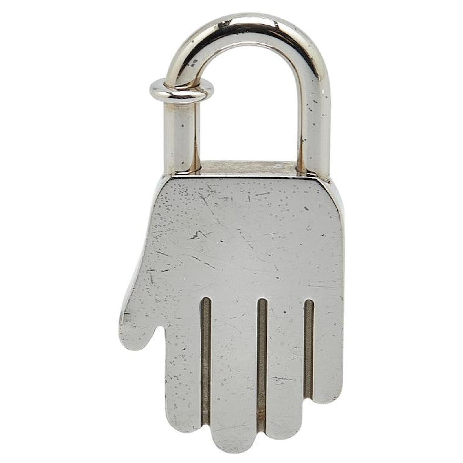 Hermès Hermes Hand Motif Cadena Pendant Silvery Metallic Metal ref ...