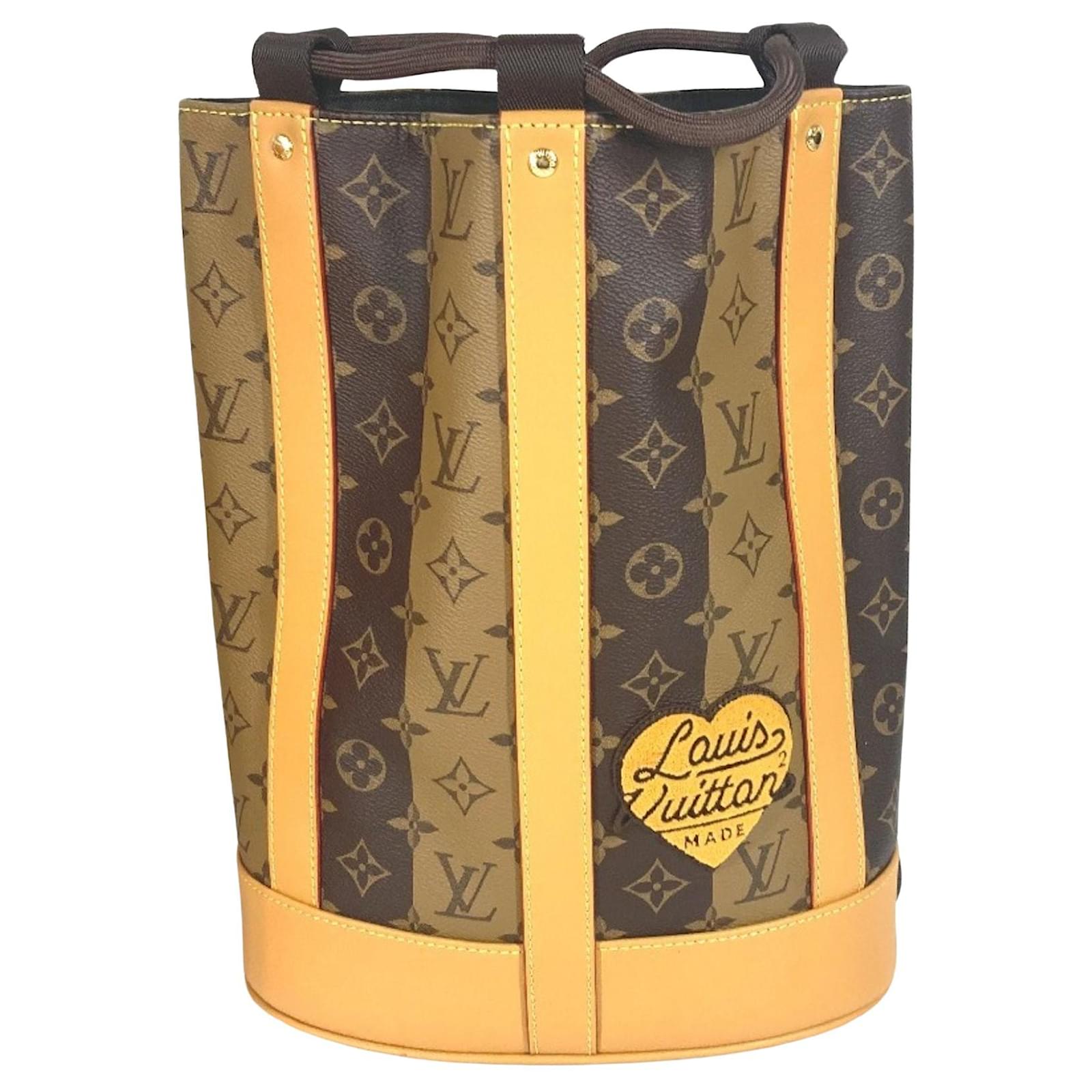 Louis Vuitton Randonnée Beige Cloth ref.1904101 - Joli Closet