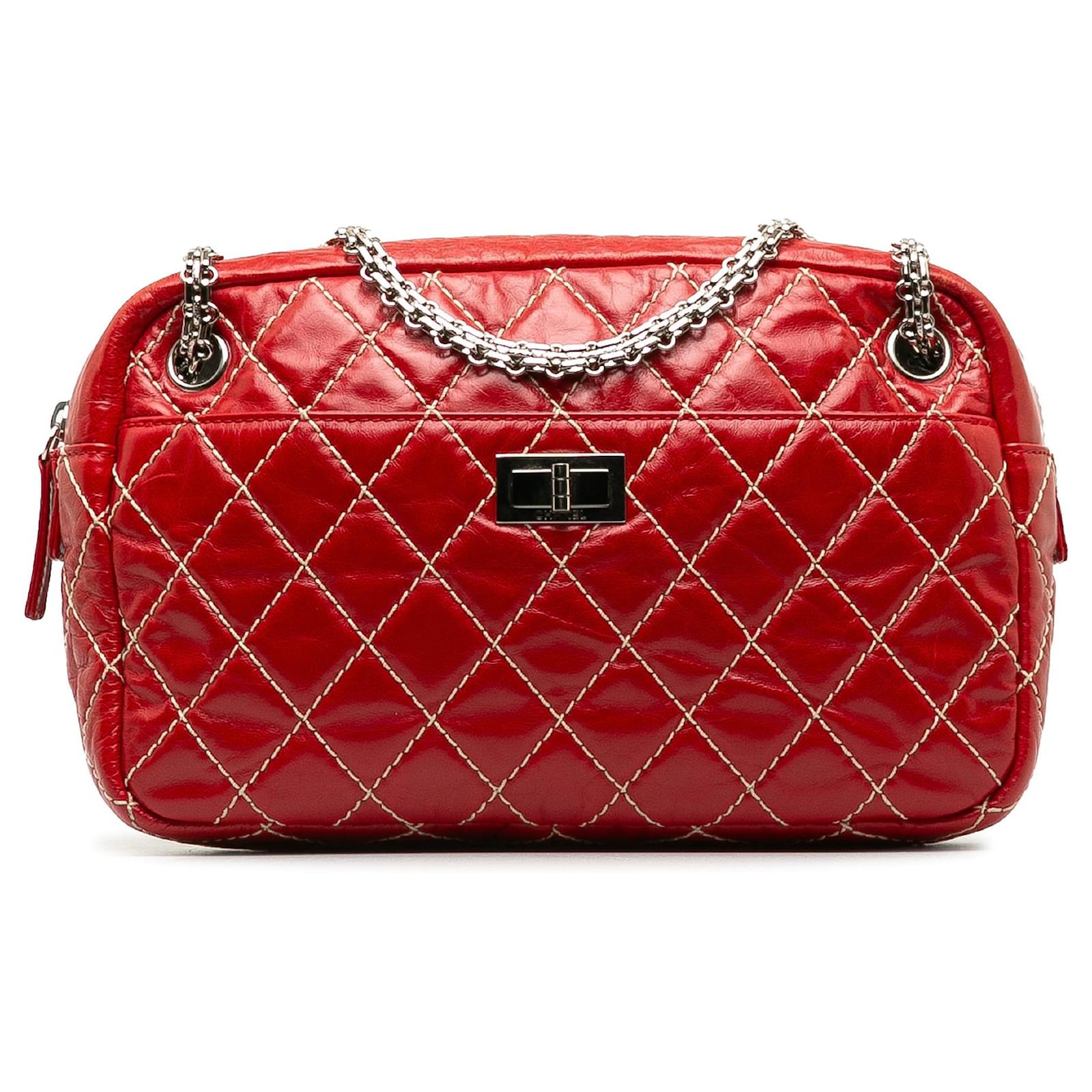 Red Chanel Medium Quilted Reissue Camera Bag Leather ref.1914384 - Joli ...