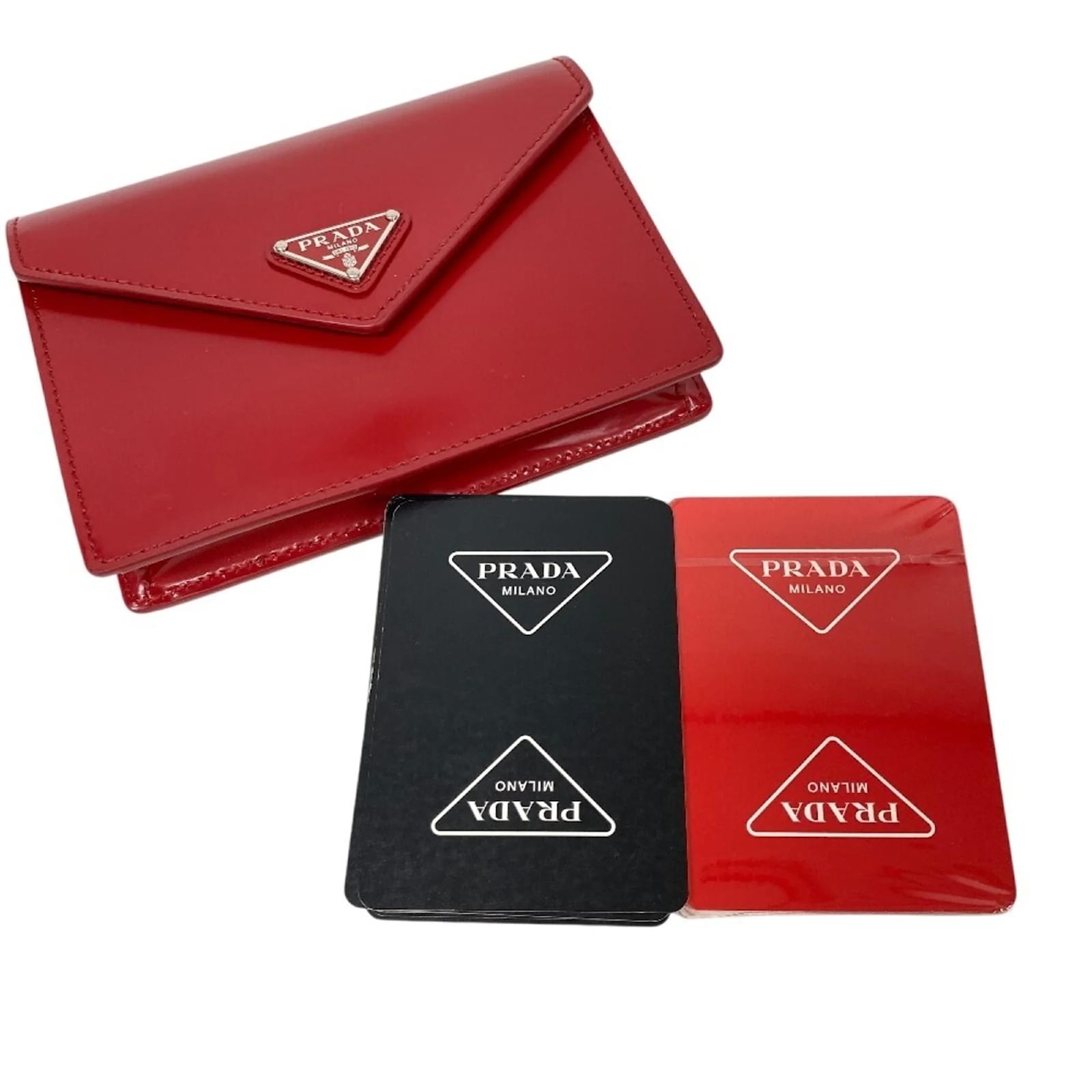 Prada Trump Pouch in Red Leather ref.1916883 - Joli Closet