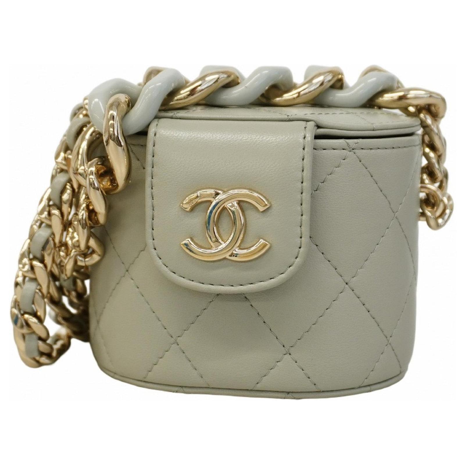 Chanel Vanity Brown Leather ref.1923004 - Joli Closet