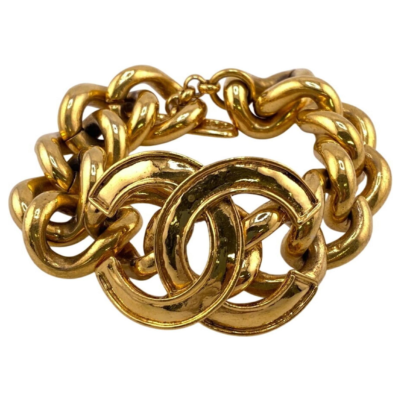 Chanel Coco Mark Golden Gold-plated ref.1924126 - Joli Closet
