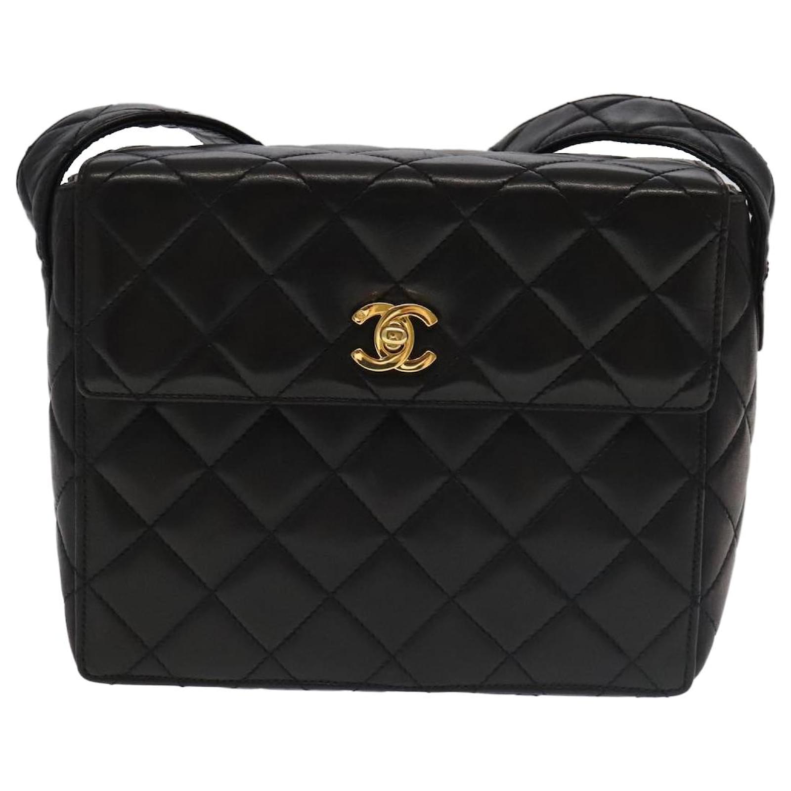 Chanel Camera Black Leather ref.1931697 - Joli Closet