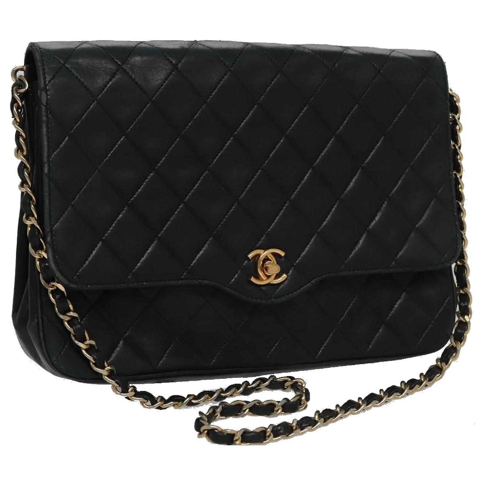 CHANEL Chain Matelasse Shoulder Bag Lamb Skin Navy CC Auth 104986 Navy ...