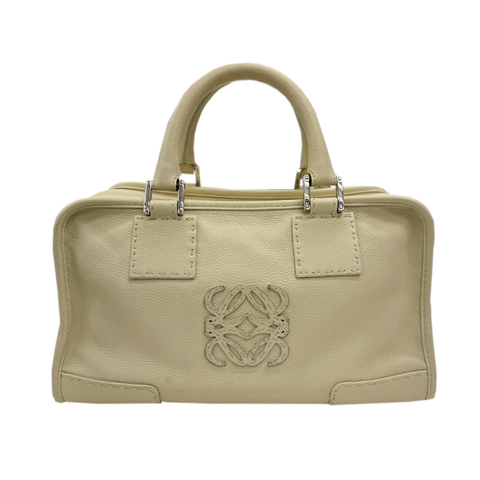 Loewe Amazona 28 Handbag Cream Leather ref.1942346 - Joli Closet