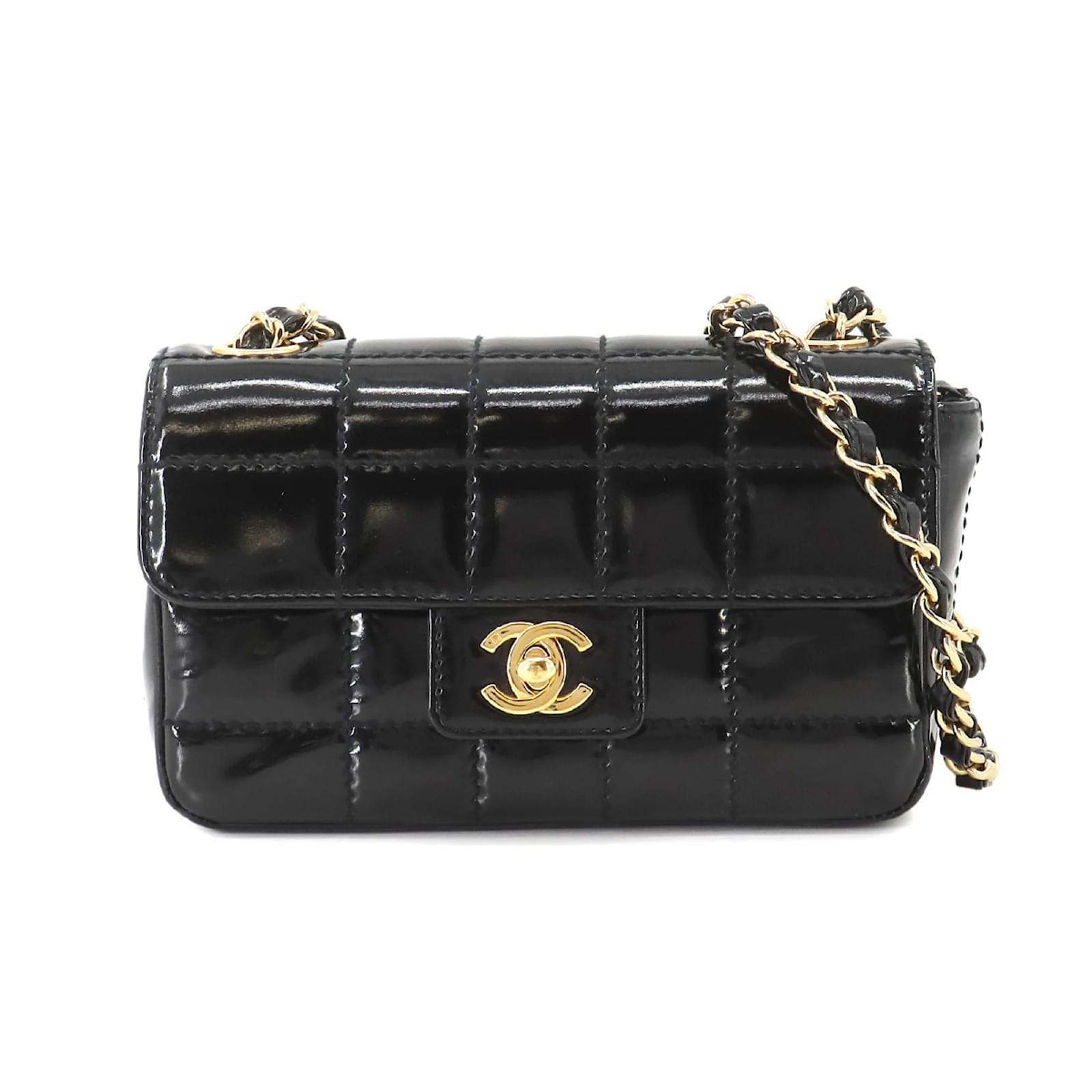 Chanel Chocolate Bar Chain Shoulder Bag Black Leather ref.1952800 ...