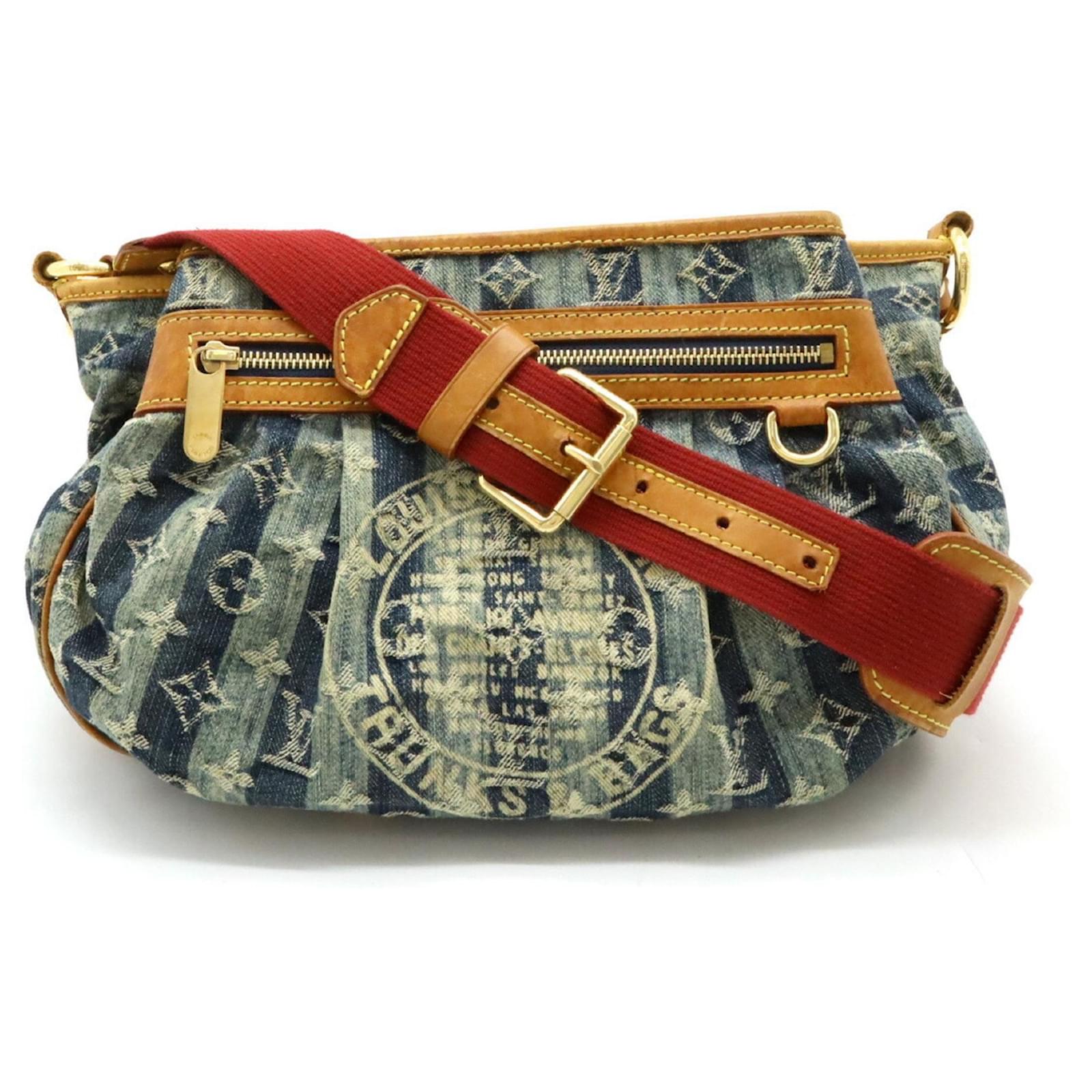 Louis Vuitton Ray Blue Denim ref.1953500 - Joli Closet