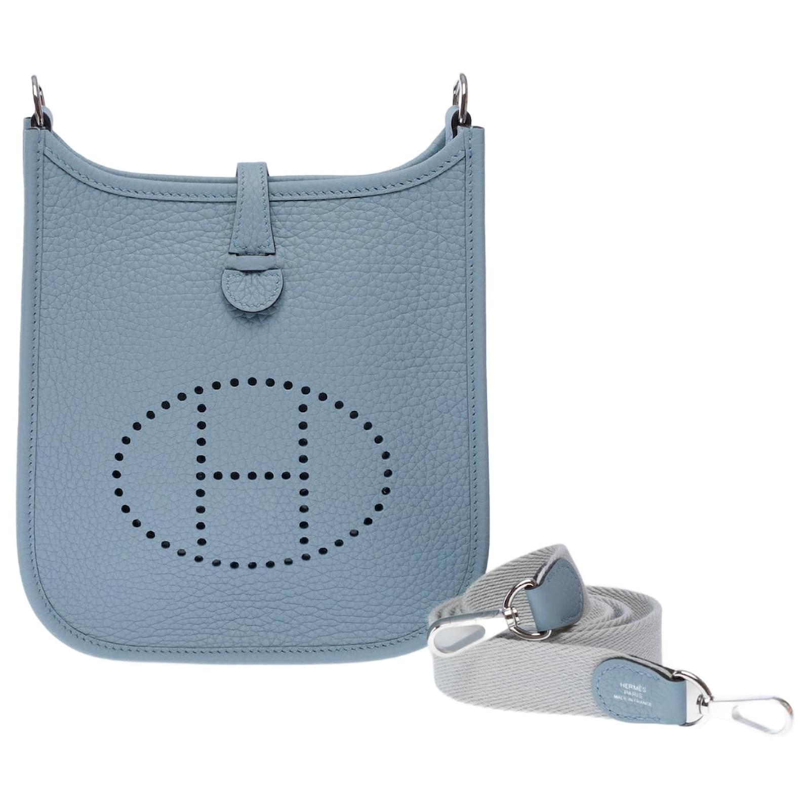 Hermès HERMES Mini Evelyne Bag in Blue Leather - 102414 ref.1958569 ...