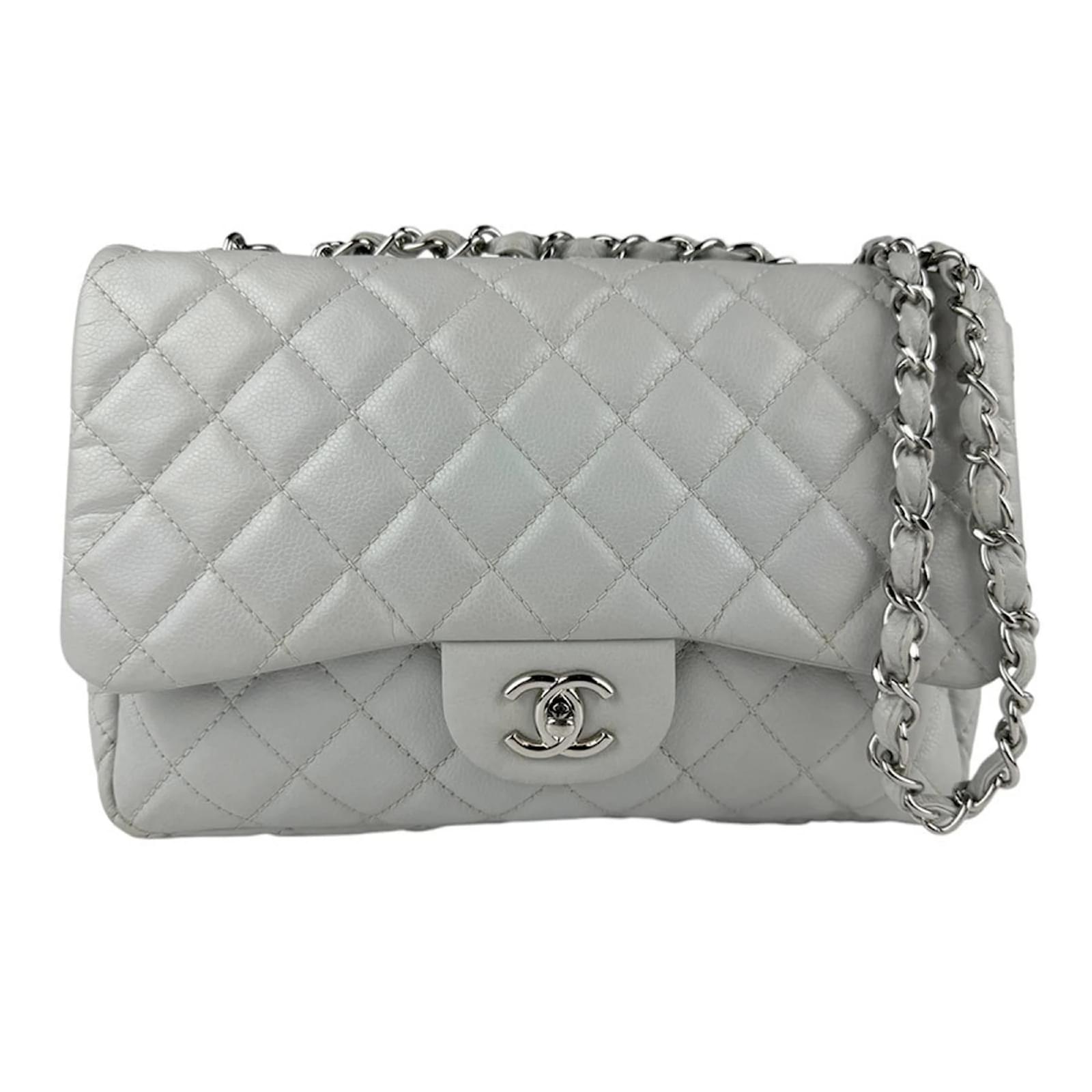 Timeless Chanel Light Gray Caviar Leather Shoulder Bag Grey ref.1960302 ...
