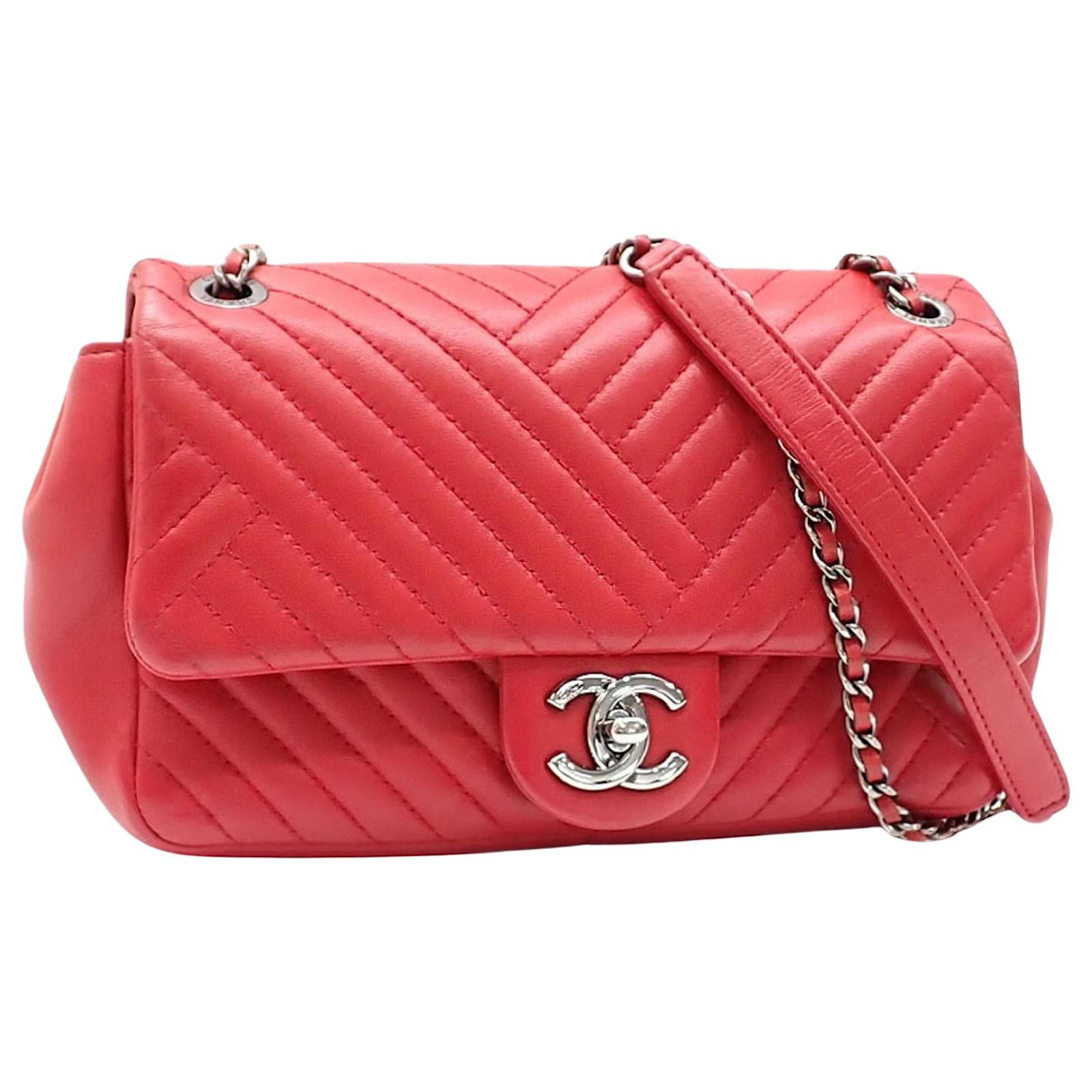 Chanel Timeless Red Leather ref.1960449 - Joli Closet
