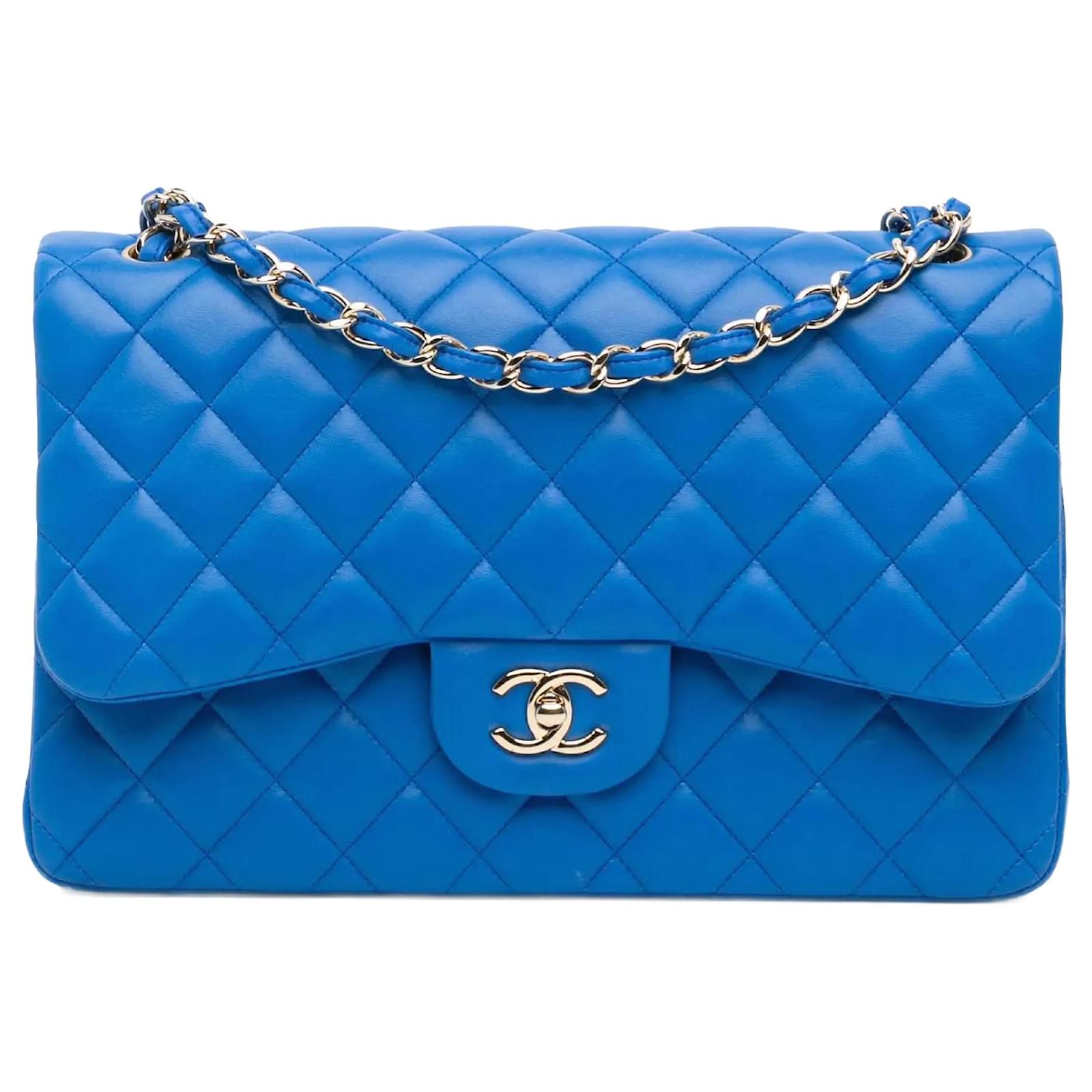 Blue Chanel Jumbo Classic Lambskin Double Flap Shoulder Bag Leather ref.1961948 - Joli Closet