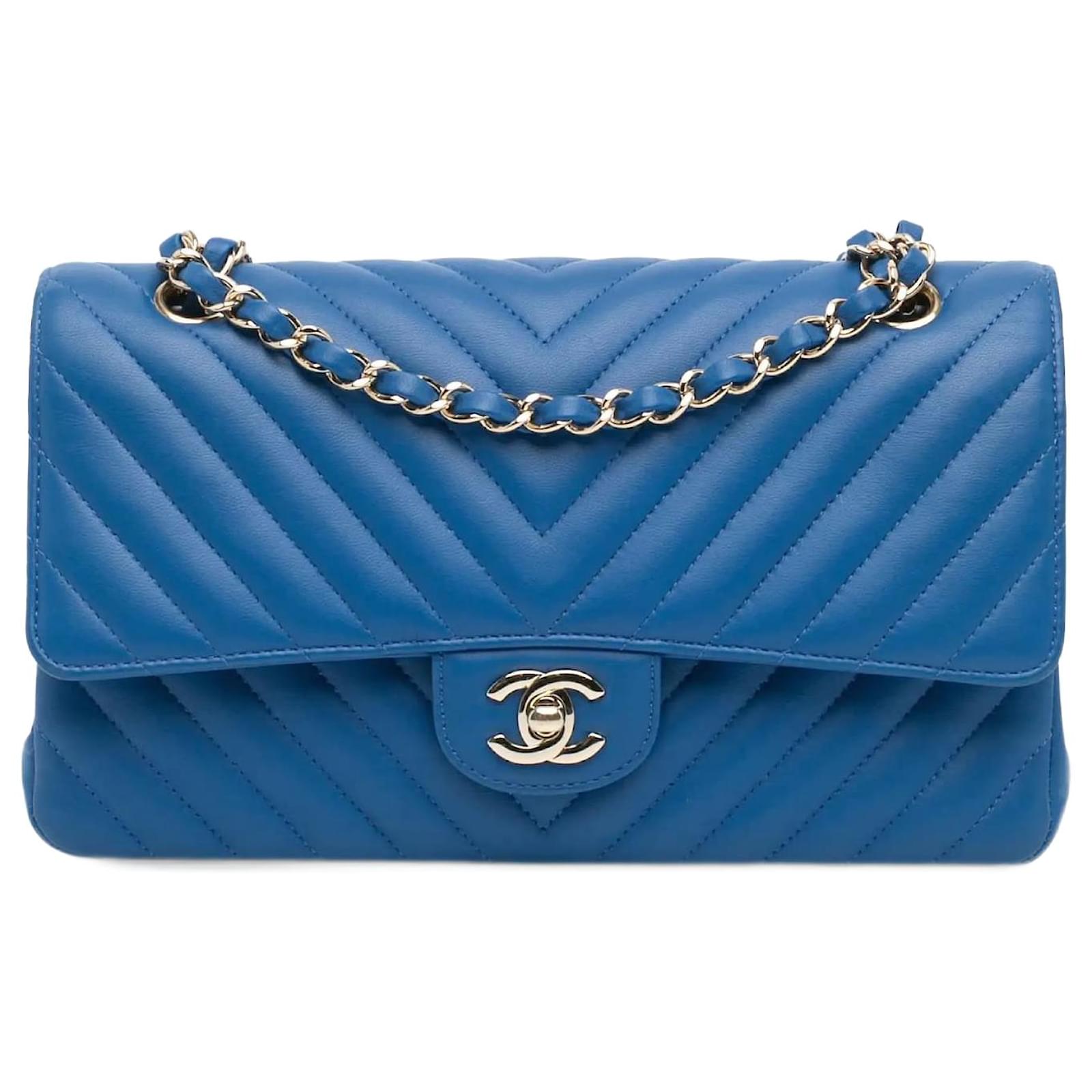 CHANEL Handbags T. Leather Blue ref.1962132 - Joli Closet