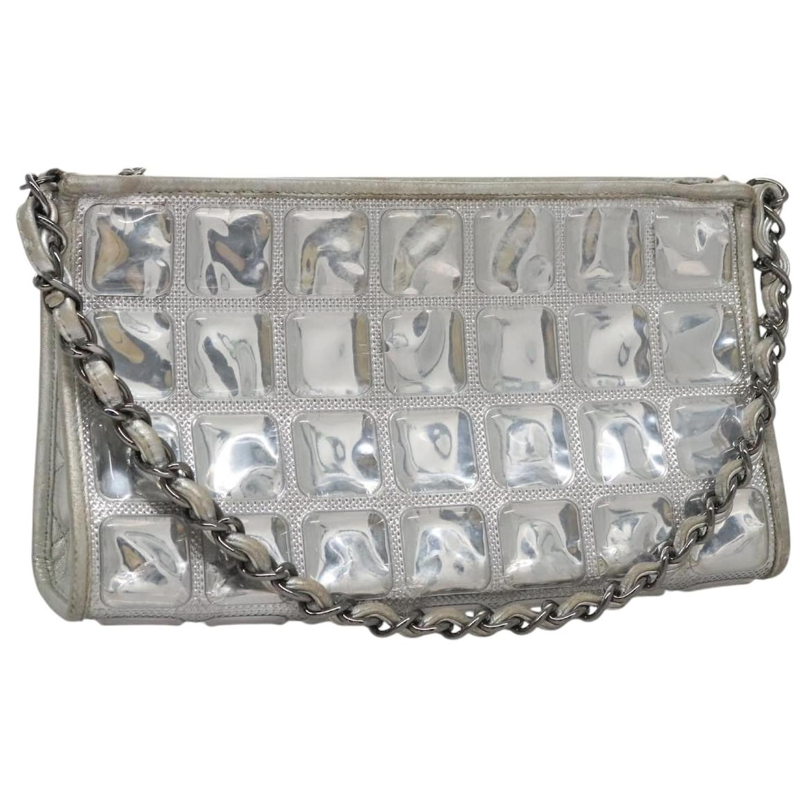 CHANEL Ice Cube Chain Shoulder Bag Vinyl Silver A37108 CC Auth 105639 ...