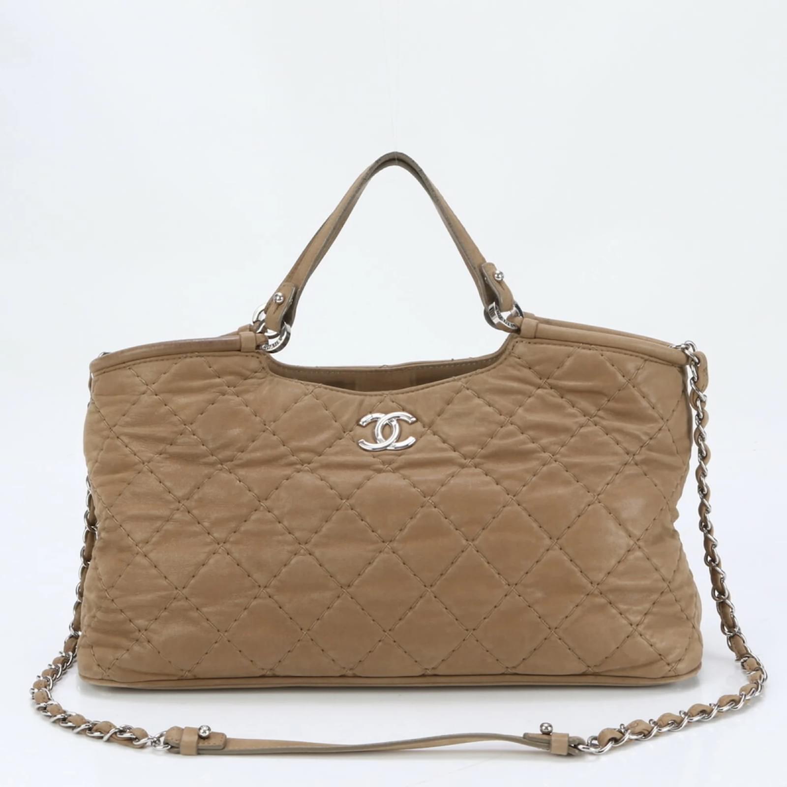 Chanel Wild Stitch Leather Shoulder Bag Brown ref.1968226 - Joli Closet