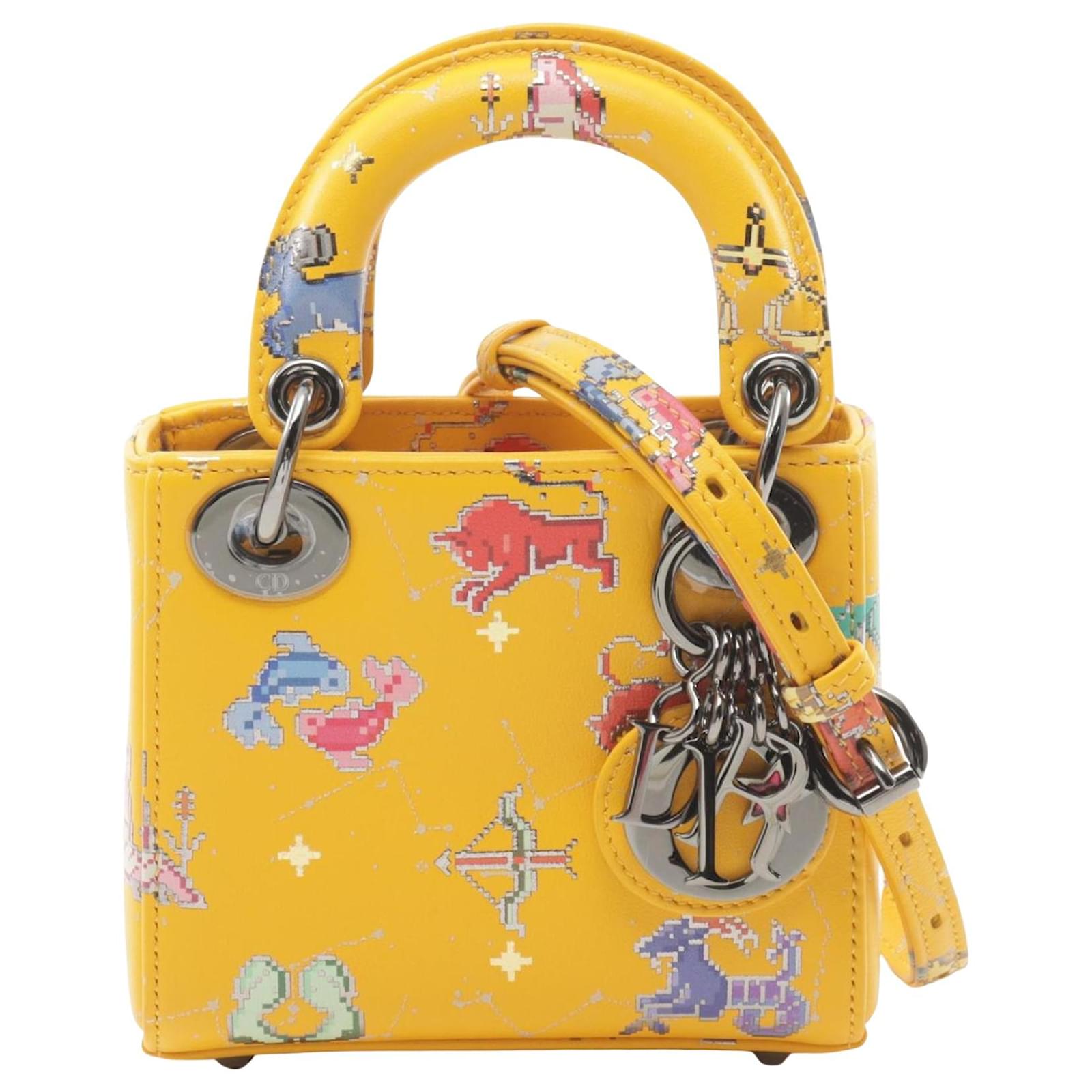 Dior Lady Dior Yellow Leather ref.1970605 - Joli Closet