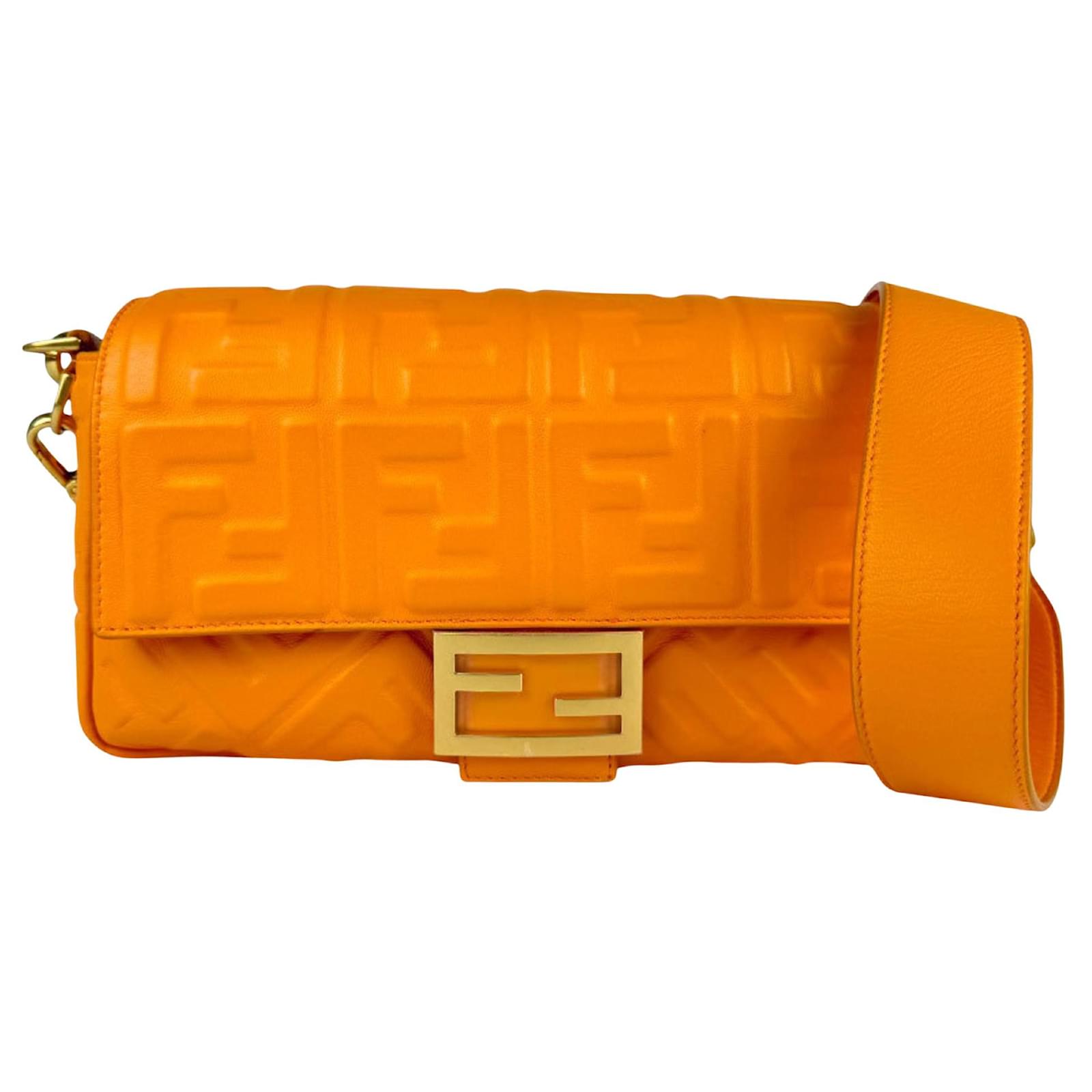 Fendi Baguette Orange Leather ref.1974763 - Joli Closet