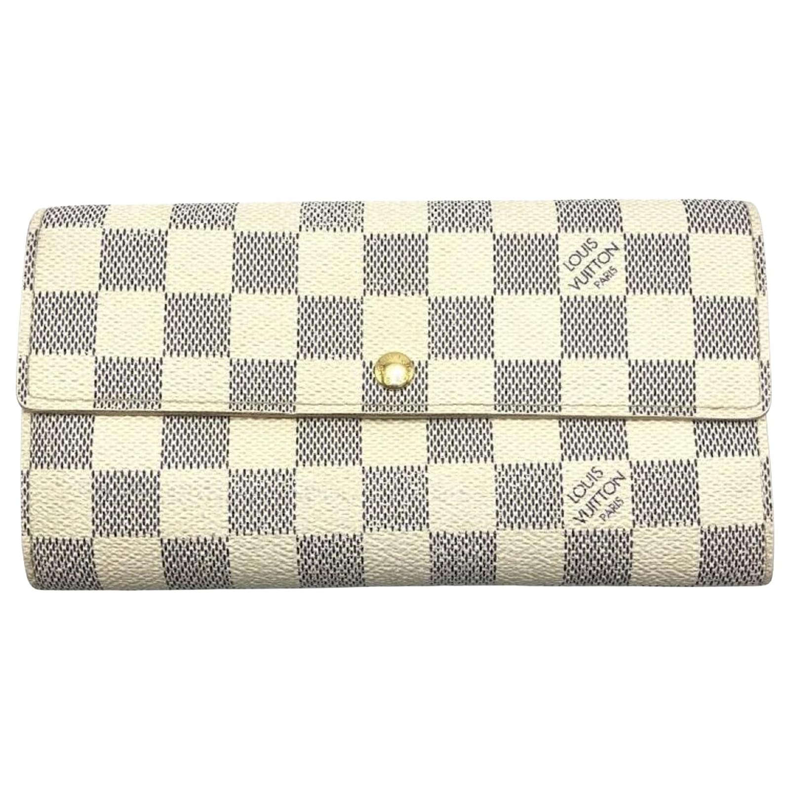 Louis Vuitton Sarah White Cloth ref.1988090 - Joli Closet