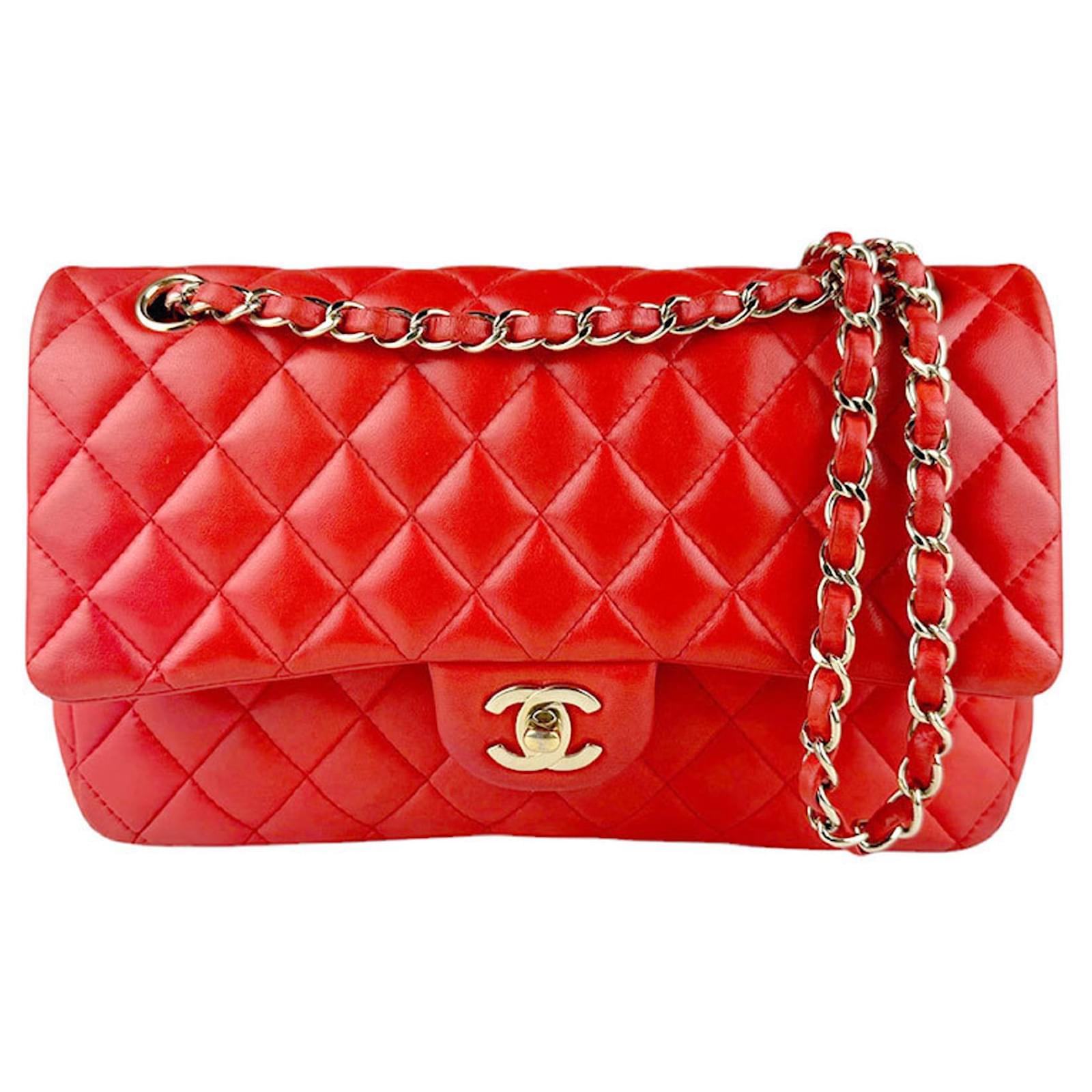 Chanel Timeless Red Leather ref.1995659 - Joli Closet